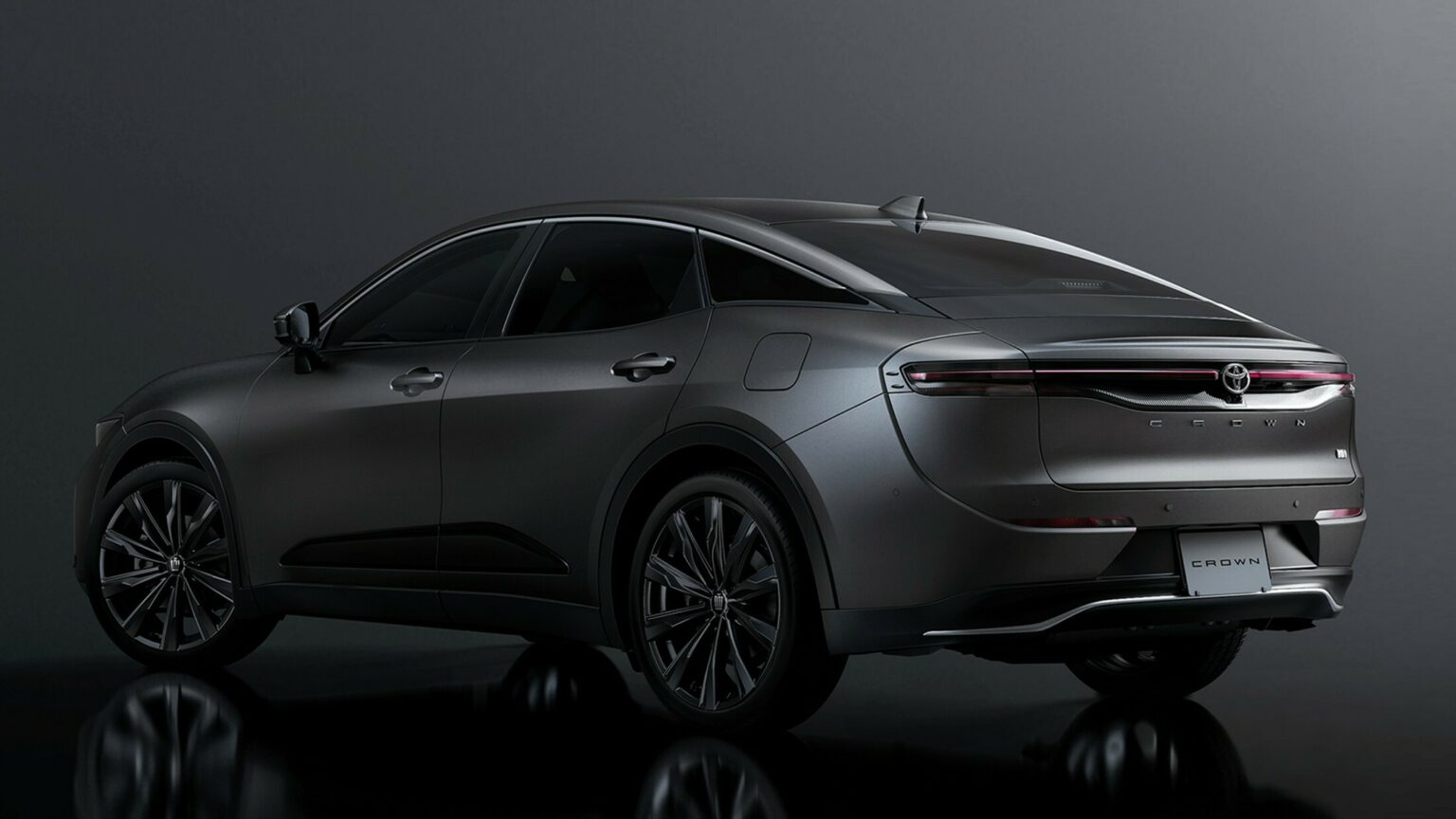 Toyota Crown “Matte Metal” Limited Edition Has A Special Paint That Is ...