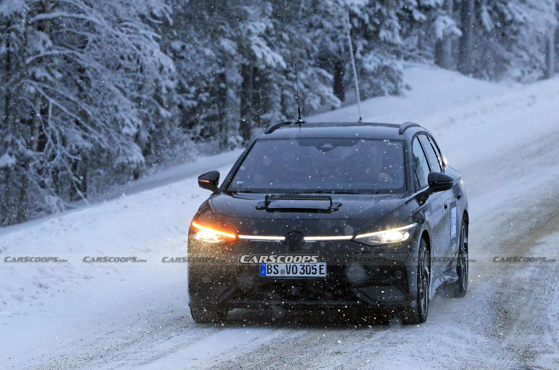 VW ID.7 Tourer Prototype’s Black Paint Doesn’t Look So Stealthy In The ...