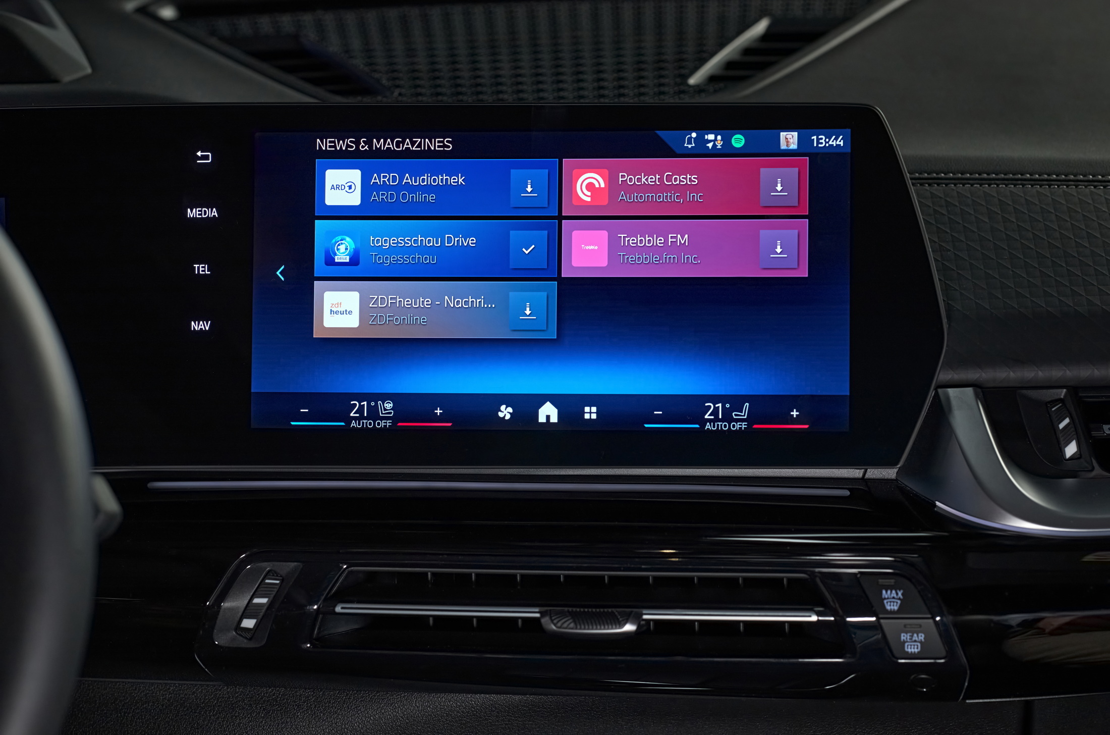 BMW Shows Off In-Car Gaming, Automated Valet Parking And More New Tech ...