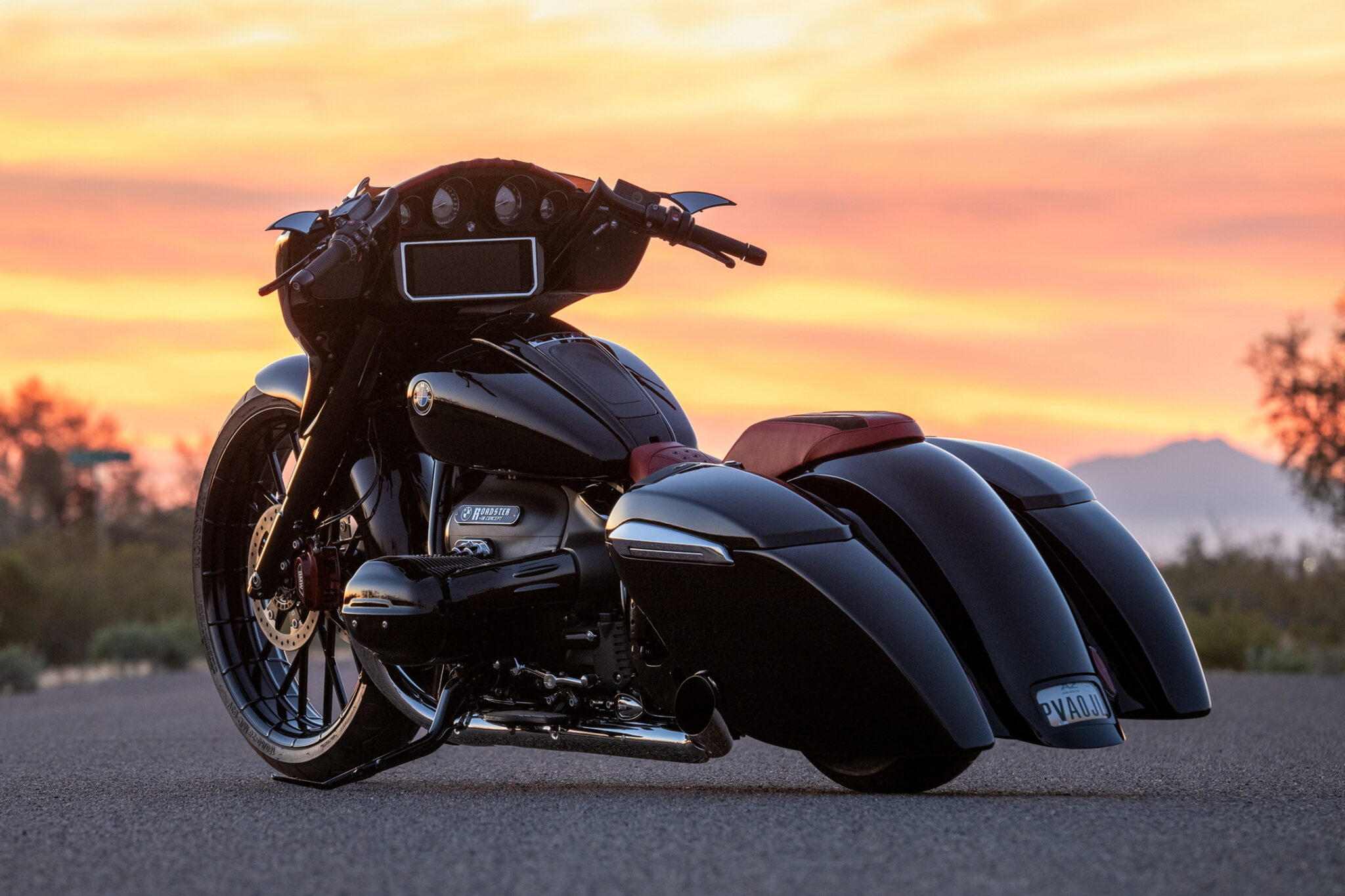 The BMW R 18 One Eight C Is A One-Off Bagger Built By Paul Yaffe ...