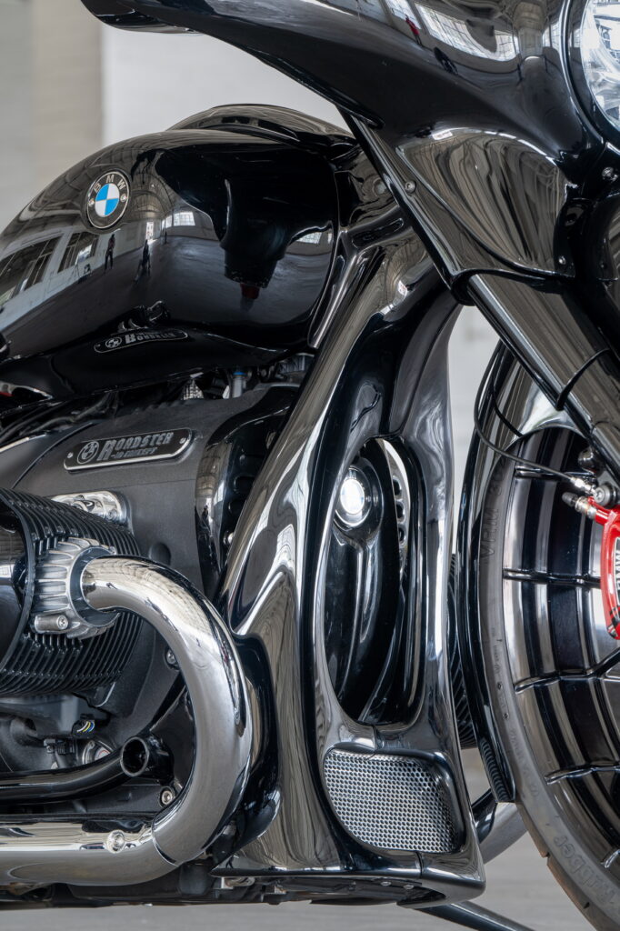 BMW R18 One Eight C: A Custom Bagger Masterpiece by Paul Yaffe