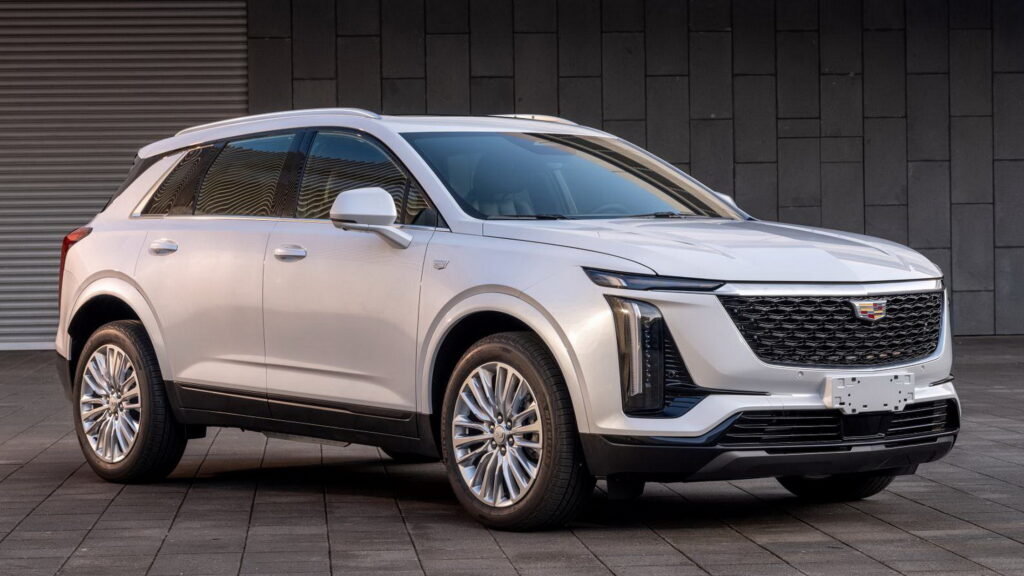Meet The New 2025 Cadillac XT5 That May Come To America Too | Carscoops