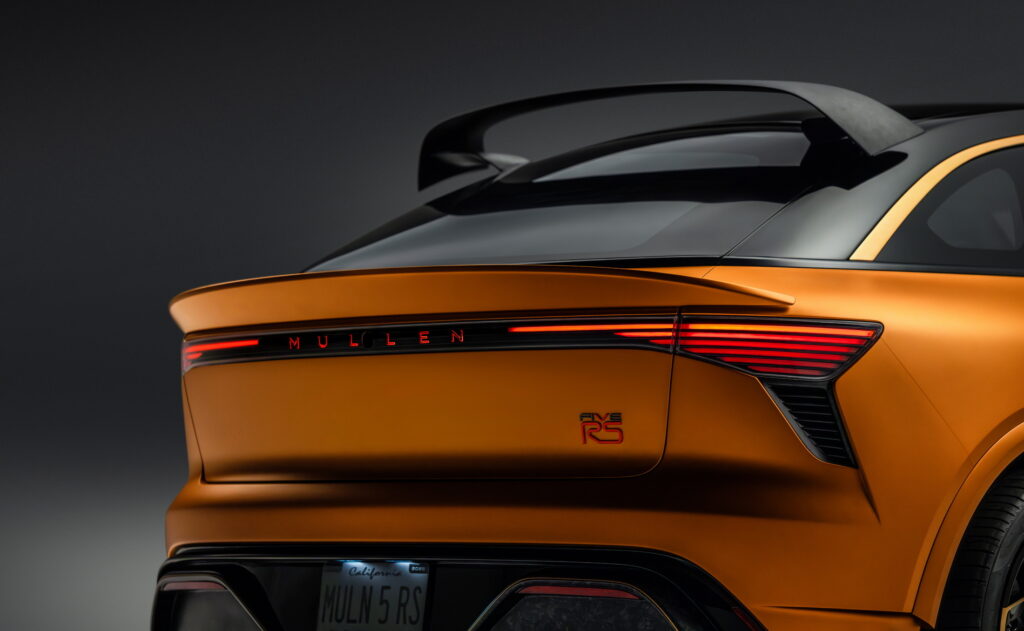 Mullen Five RS Is A Super Crossover With 200 MPH And 1,000 HP | Carscoops