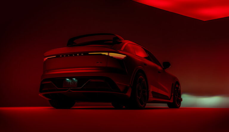 Mullen Five RS Is A Super Crossover With 200 MPH And 1,000 HP | Carscoops
