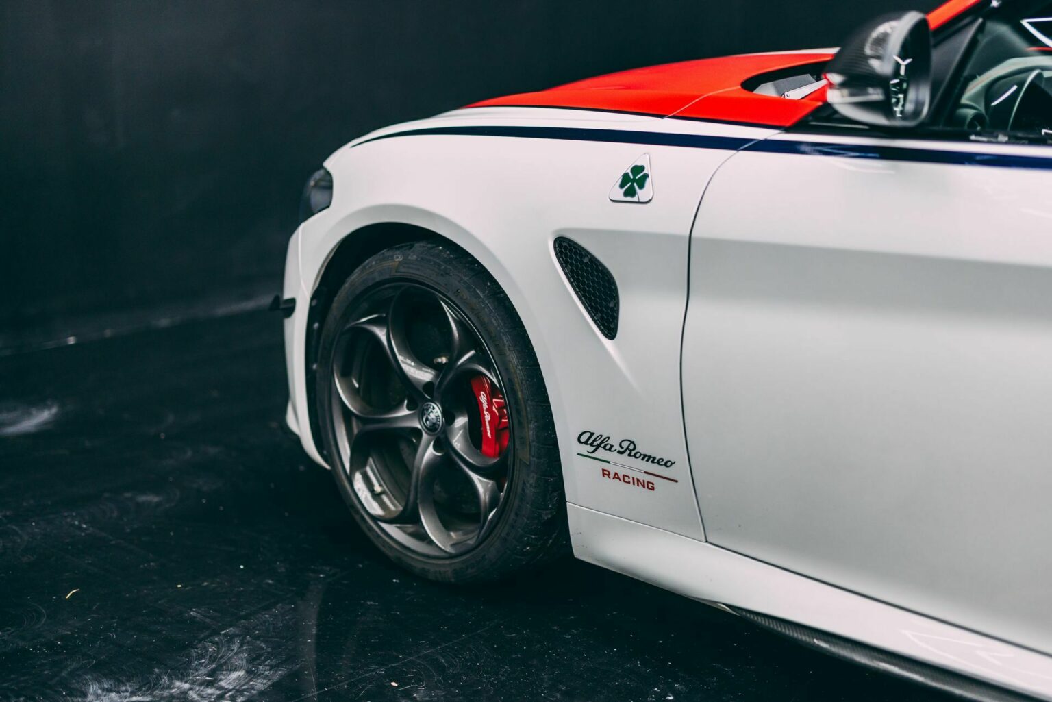 1-Of-10 Alfa Romeo Giulia QV ‘Racing’ Editions Is An F1 Special | Carscoops