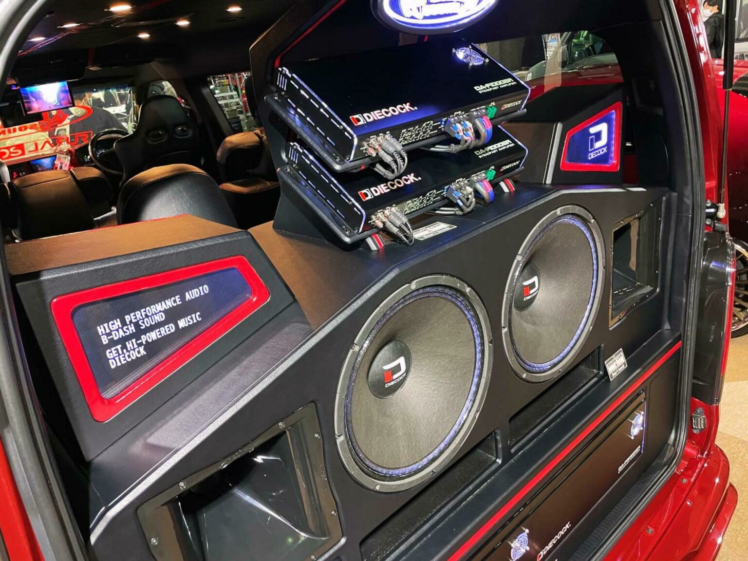 Toyota HiAce Receives A Sporty Makeover With A Land Cruiser Face ...