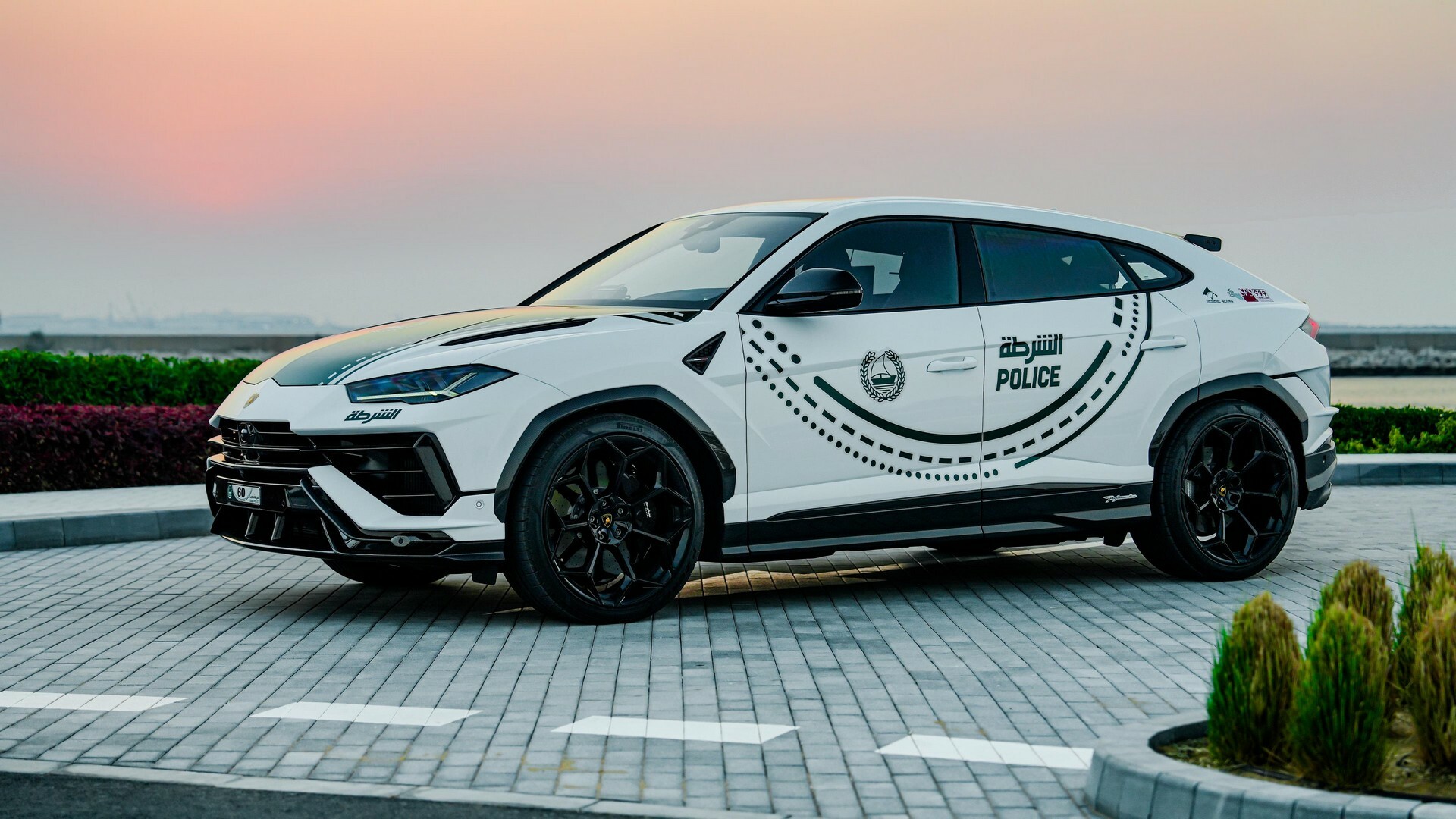 Dubai Police Add 657 HP Lamborghini Urus Performante To Their Fleet ...