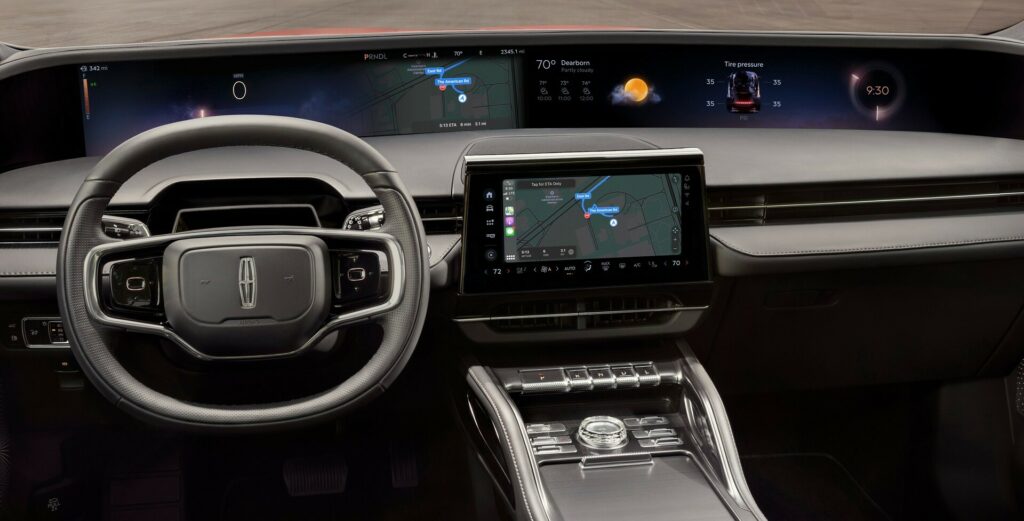 Ford’s New 3-In-1 Infotainment Has Apps, Gaming And Google, Supports ...