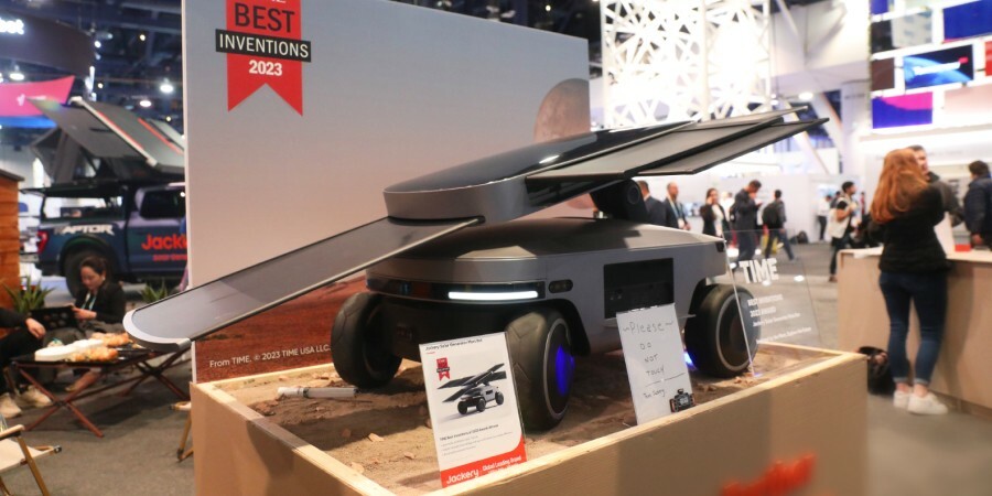 Jackery Brings Solar Rooftop Tent And Autonomous Rover To CES | Carscoops