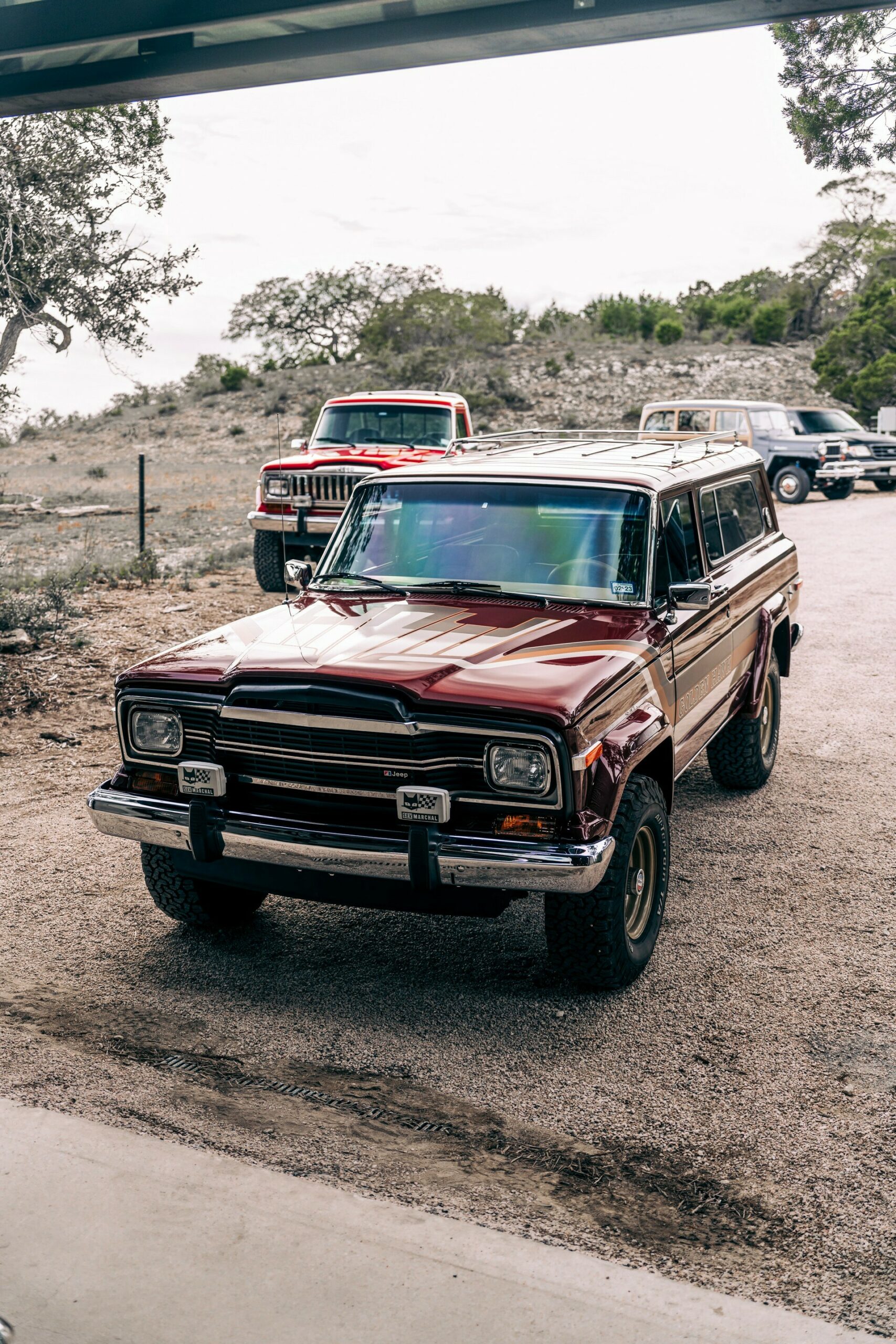 Jeep Cherokee Golden Hawk Brings 1980s Style Into The Modern World ...