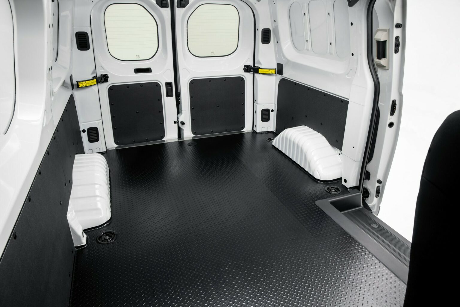 LDV eDeliver7 Electric Van Comes To Rival The Ford E-Transit Custom In ...