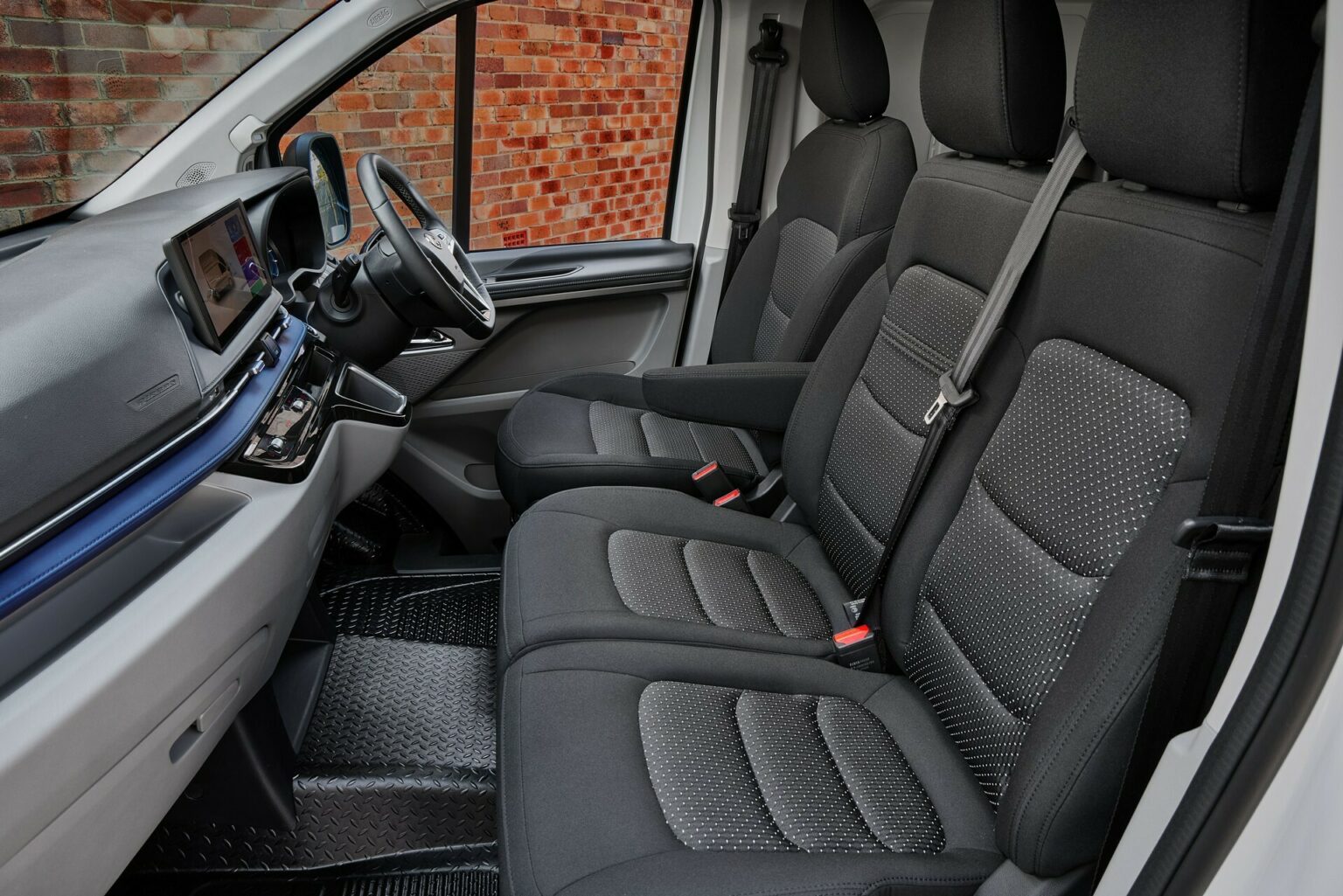 LDV eDeliver7 Electric Van Comes To Rival The Ford E-Transit Custom In ...