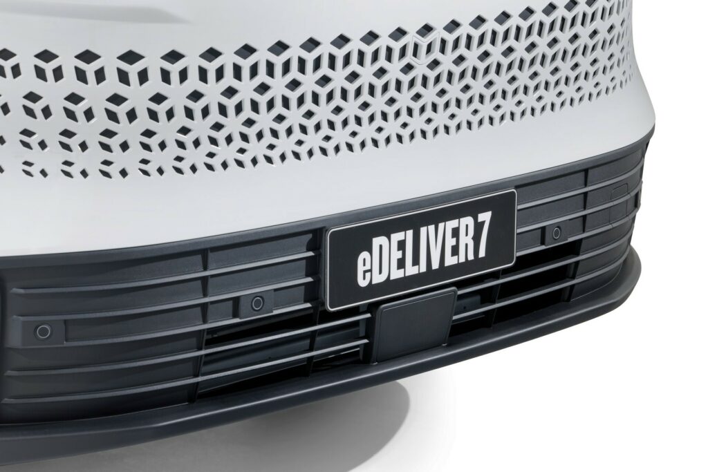 LDV eDeliver7 Electric Van Comes To Rival The Ford E-Transit Custom In ...