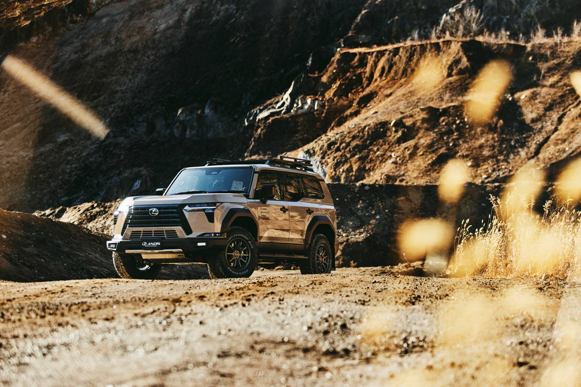 Lexus GX 550 Overtrail Leans Into Its More Adventurous Land Cruiser ...