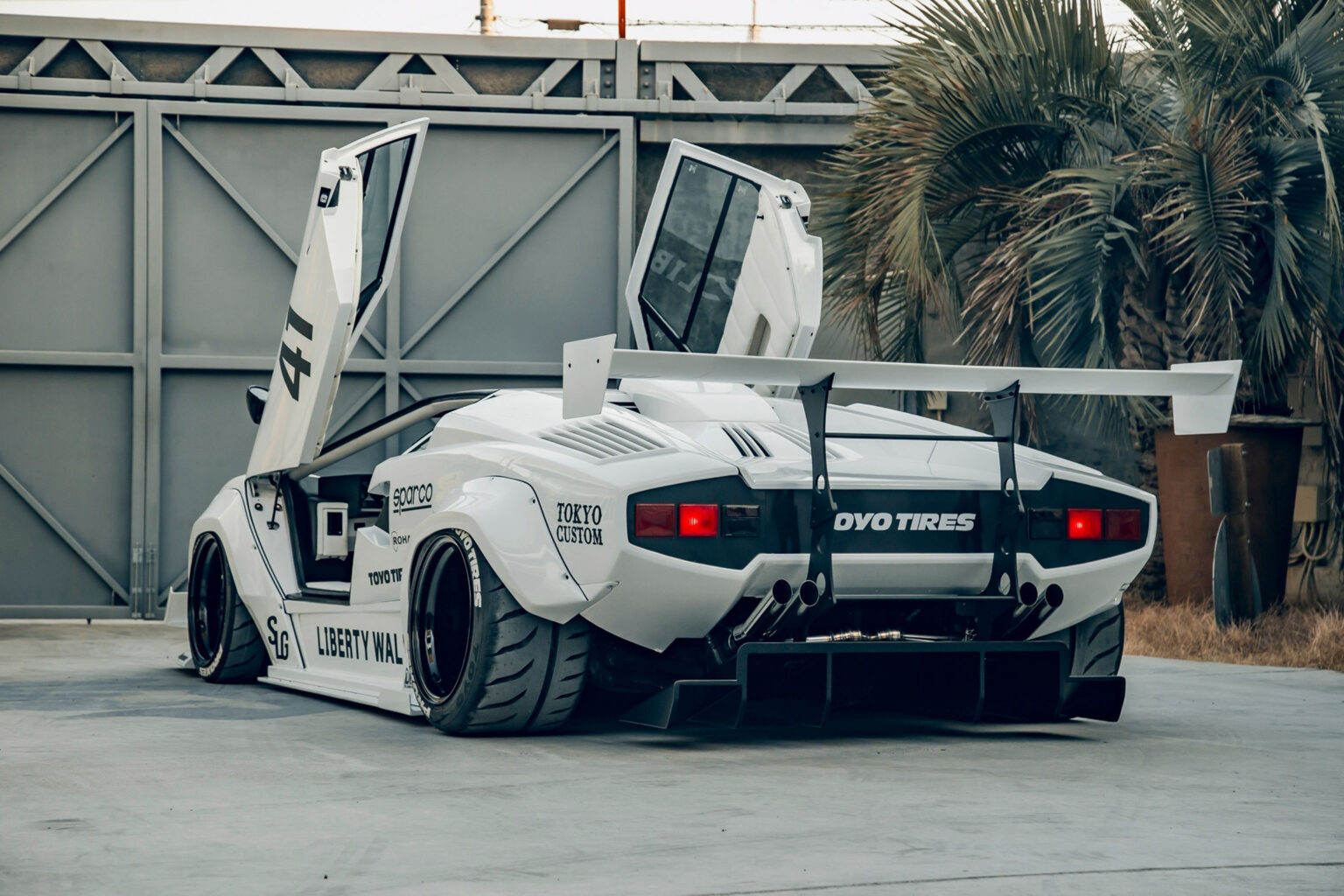 Is Liberty Walk’s Countach Better Or Worse Than The Lamborghini OG ...