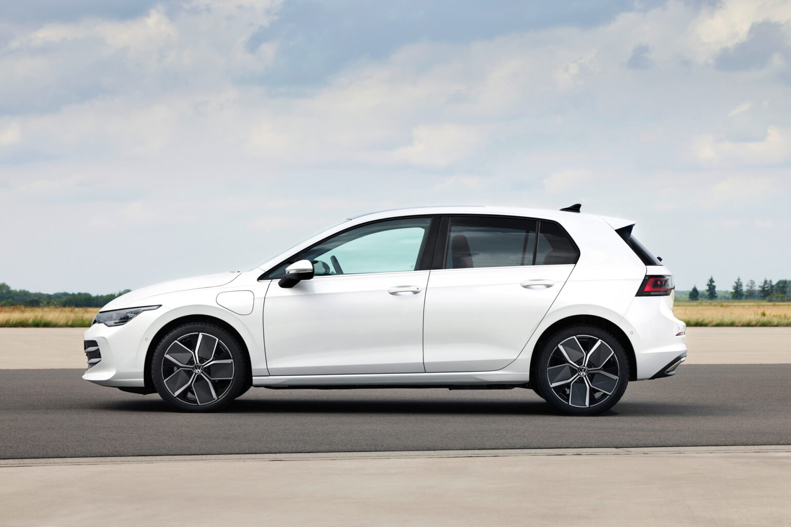 2025 VW Golf Launches In Europe With Edition 50 Special And Price Hikes ...