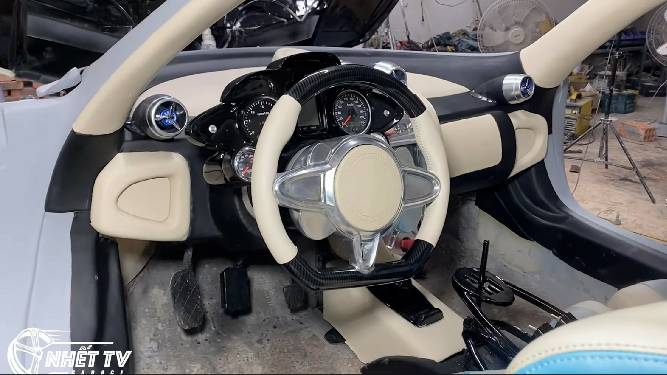 This Pagani Huayra Replica With A Daewoo Engine Is Actually Quite ...