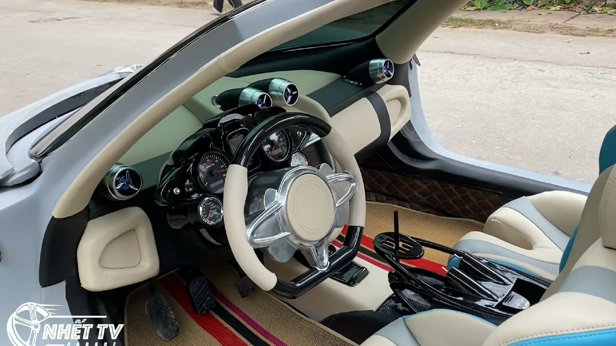 This Pagani Huayra Replica With A Daewoo Engine Is Actually Quite ...
