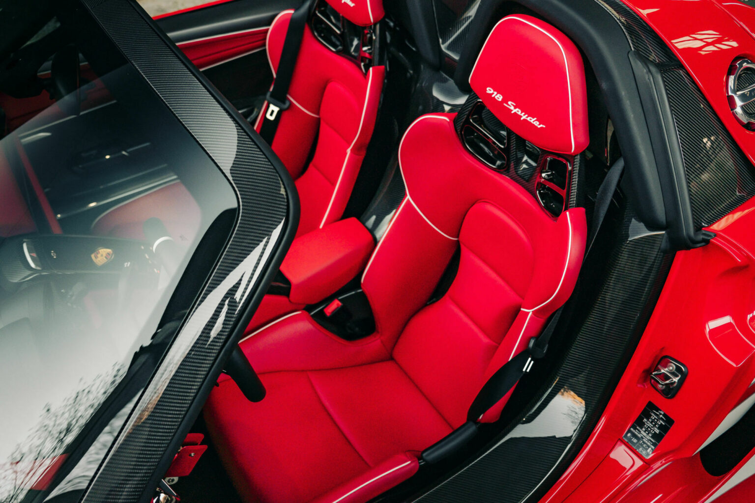 One-Of-One Porsche 918 Has A 917-Inspired Livery With Ferrari Rosso ...