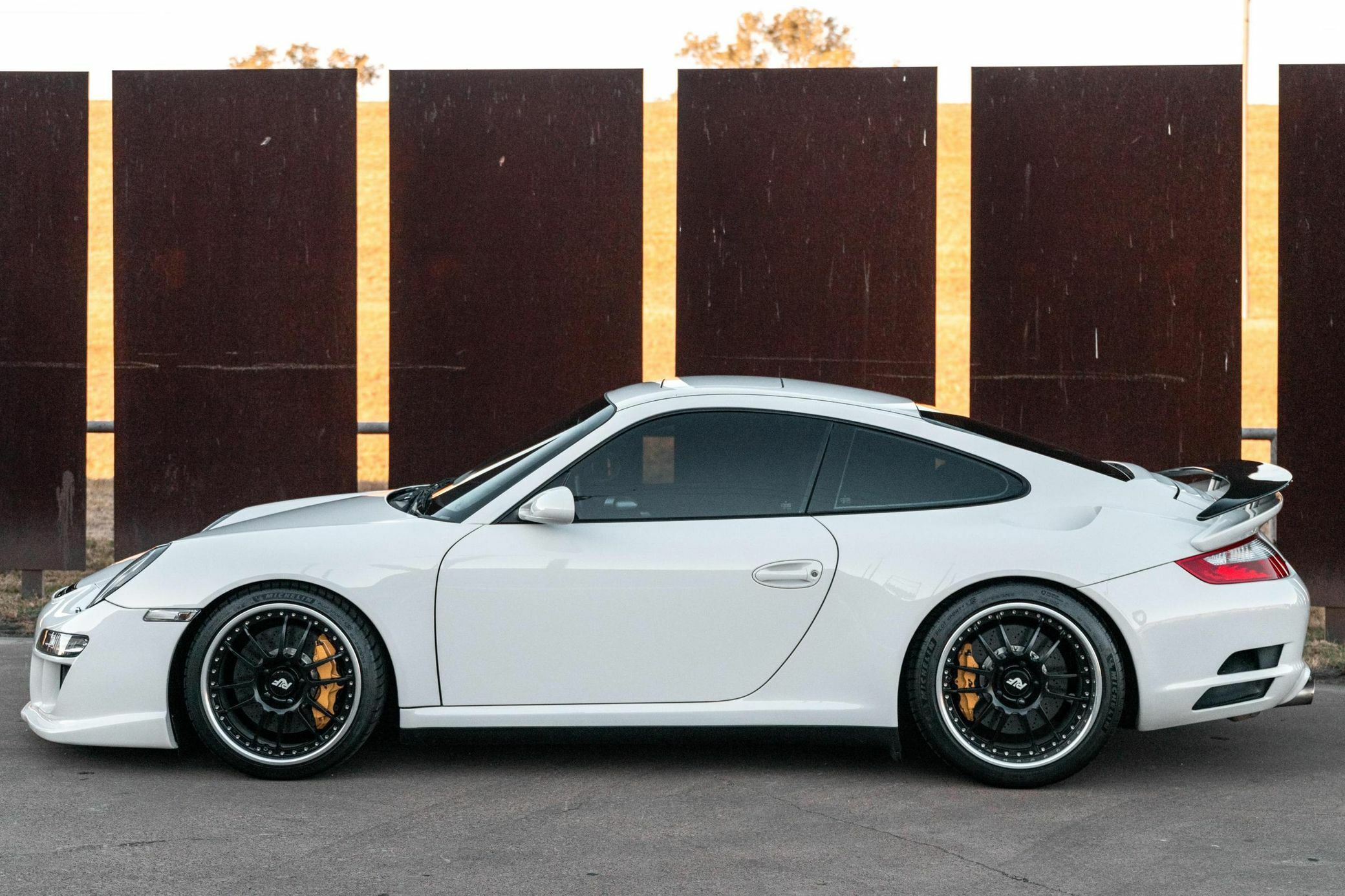 White RUF RT12 With 650 HP Makes 911 Turbo S Seem A Little Bland ...
