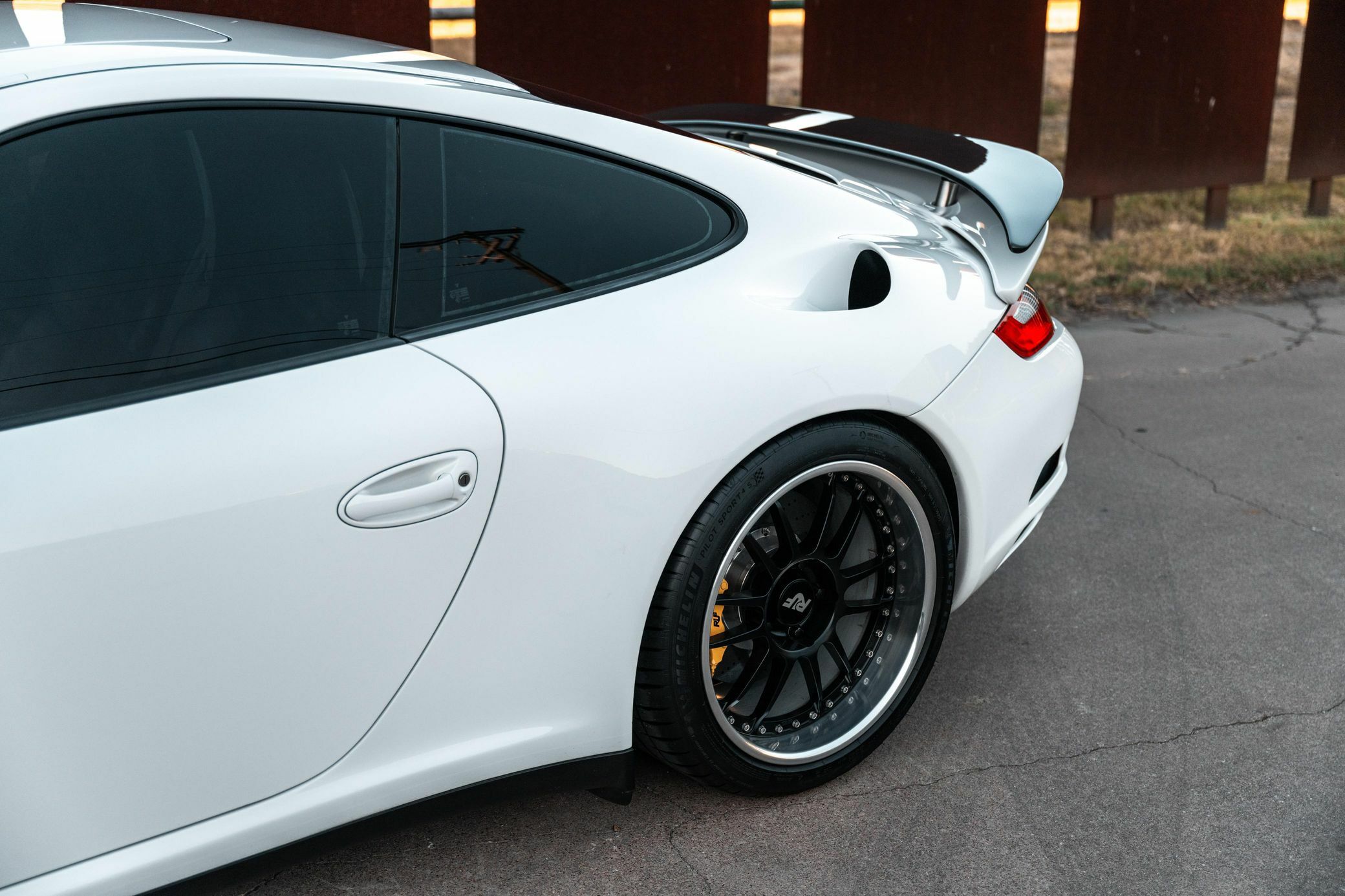White RUF RT12 With 650 HP Makes 911 Turbo S Seem A Little Bland ...