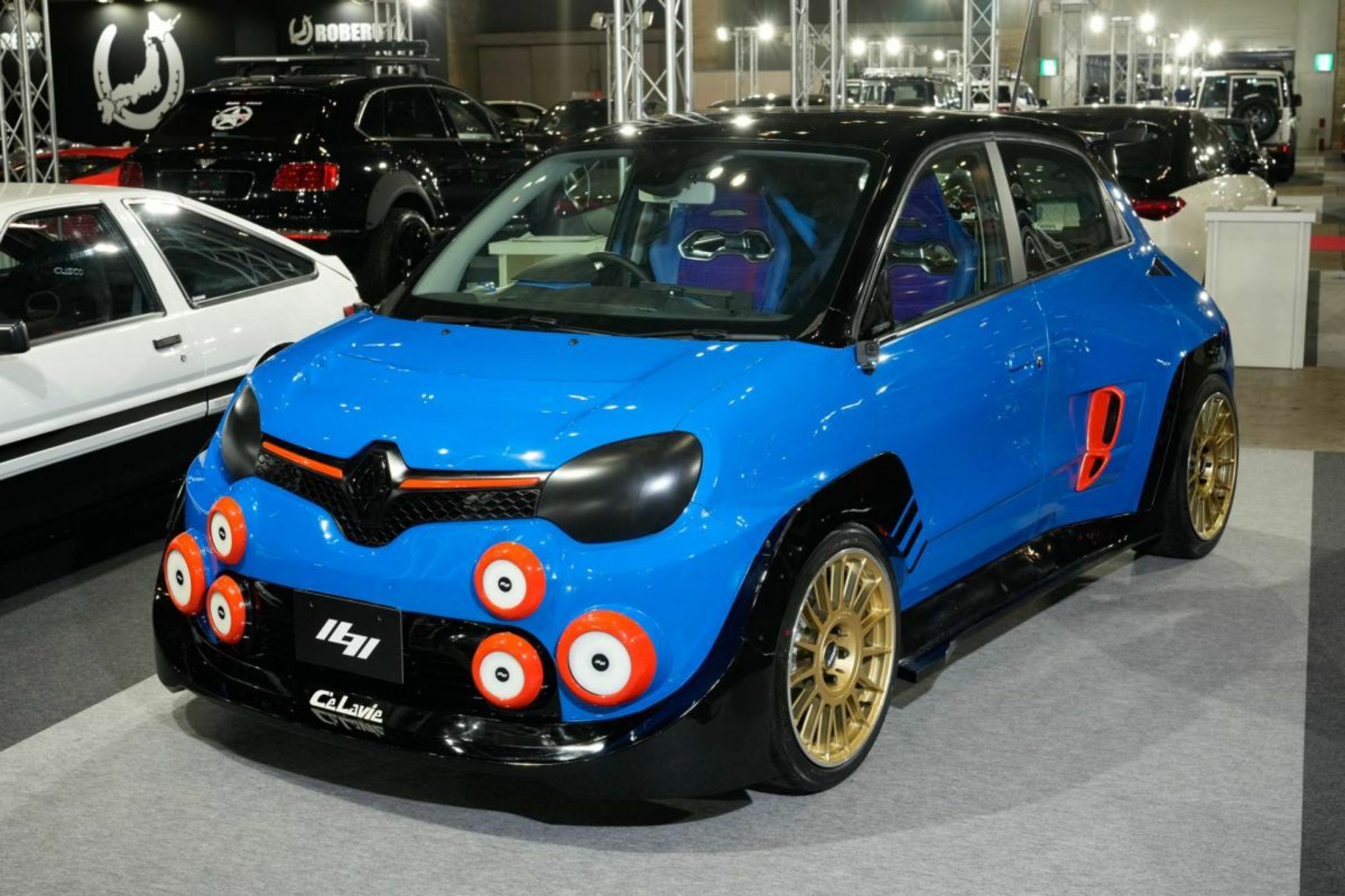 C’eLavie 105 Maxi Is A Widebody Renault Twingo From Japan That Will ...