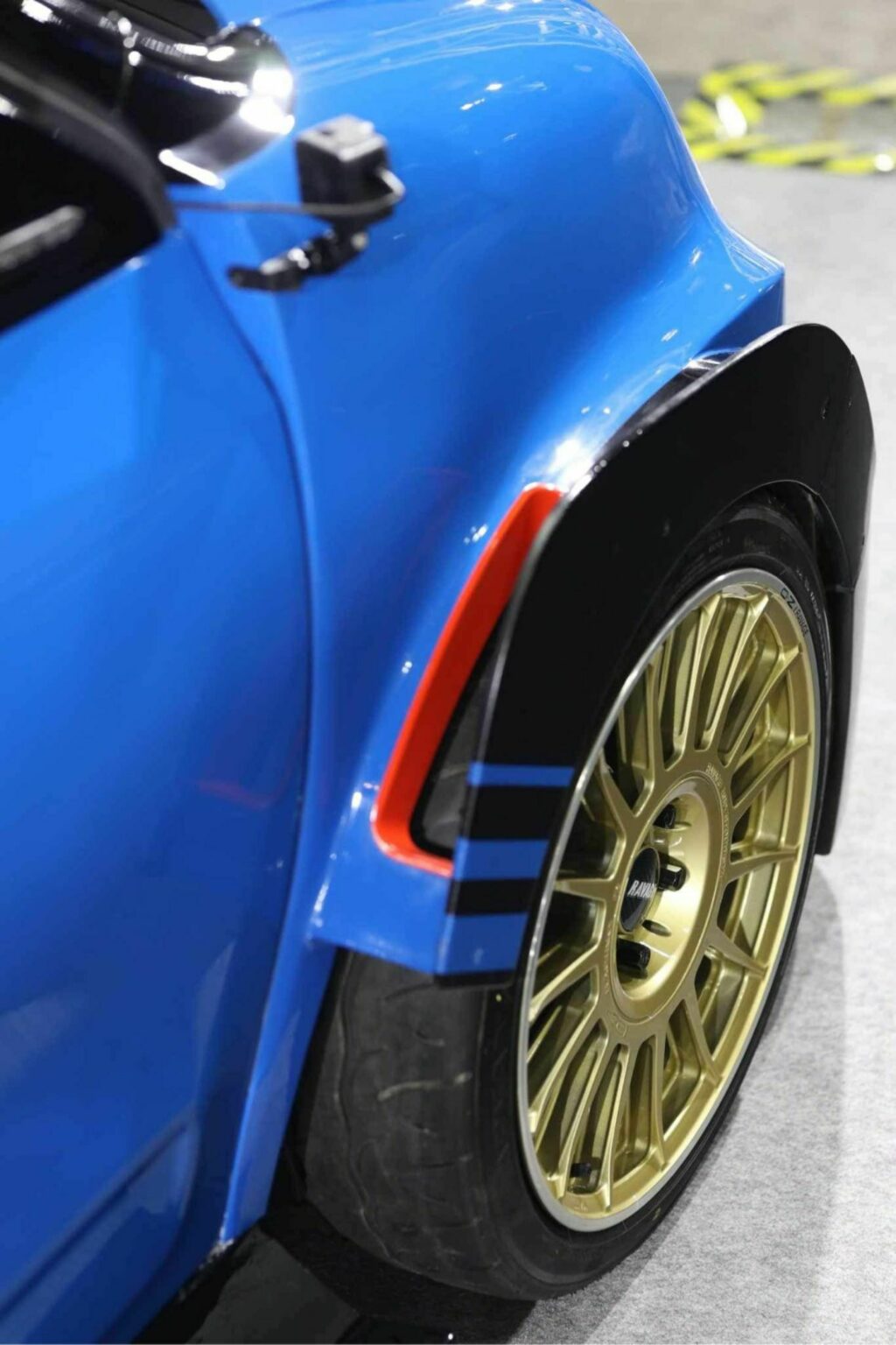 C’eLavie 105 Maxi Is A Widebody Renault Twingo From Japan That Will ...