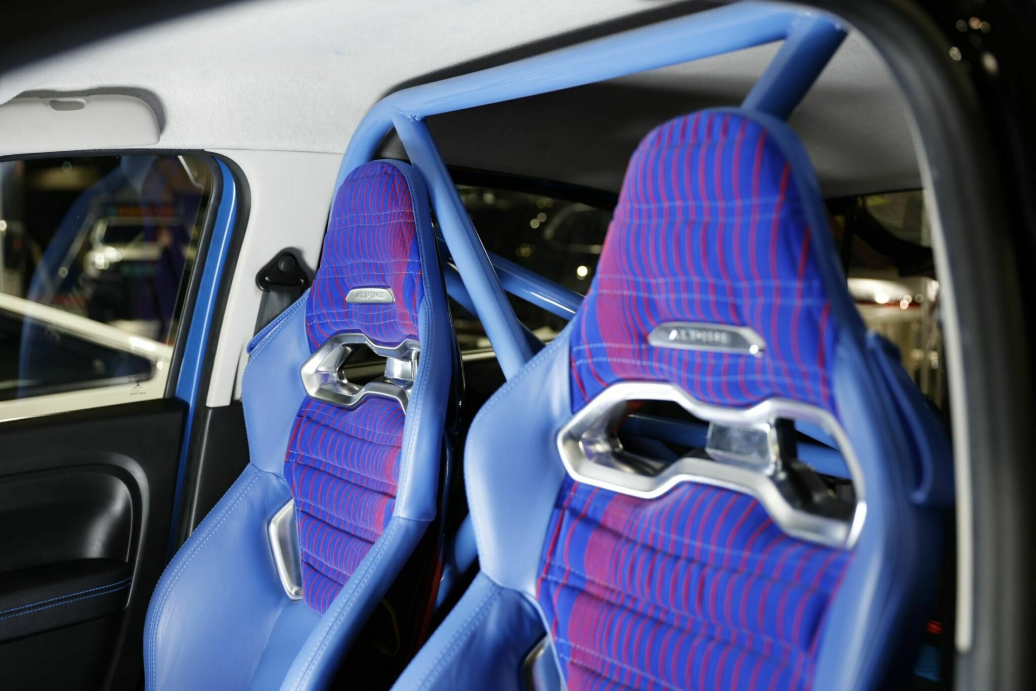 C’eLavie 105 Maxi Is A Widebody Renault Twingo From Japan That Will ...