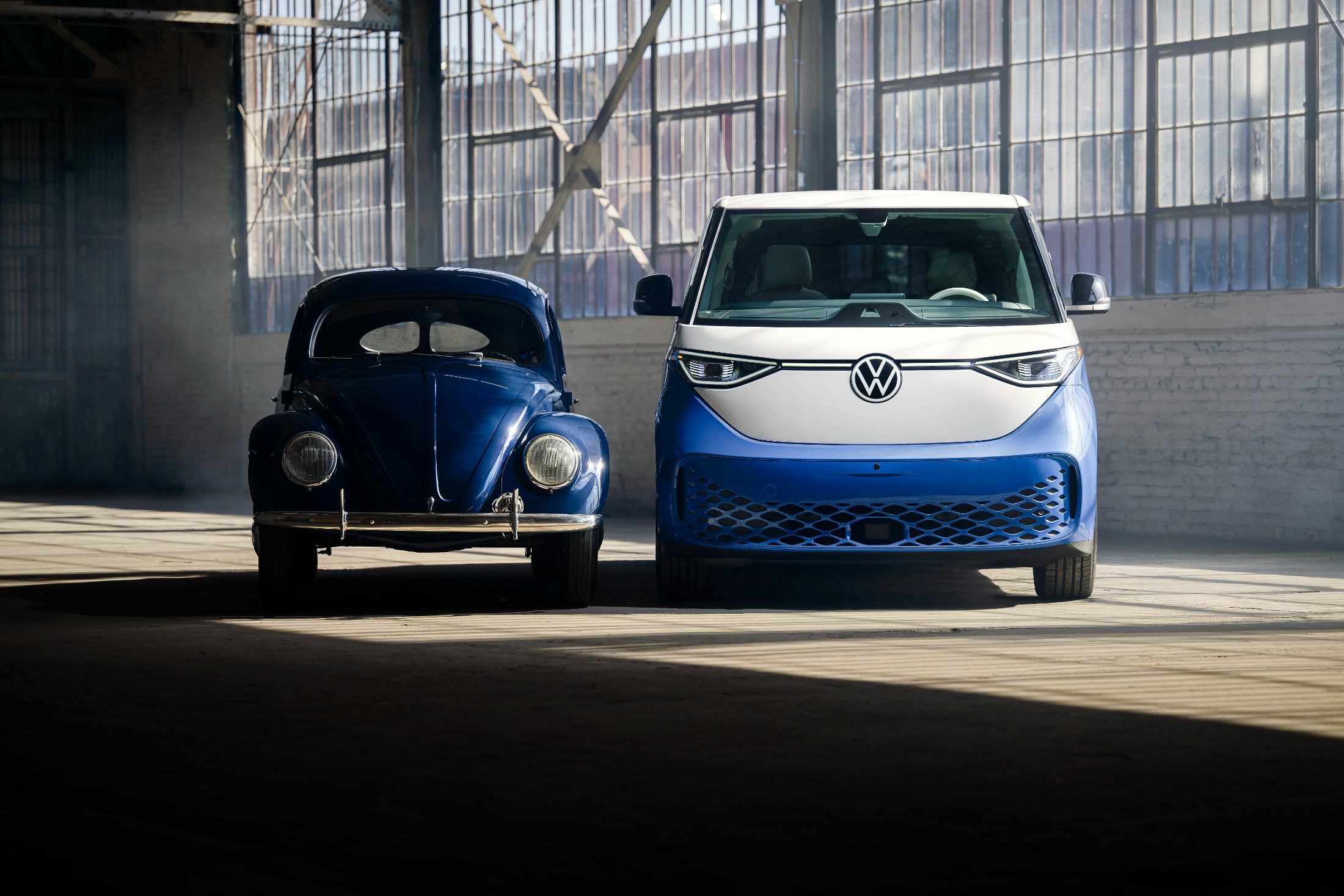 From Bug To Buzz: VW Celebrates 75 Years in America With Photographic ...