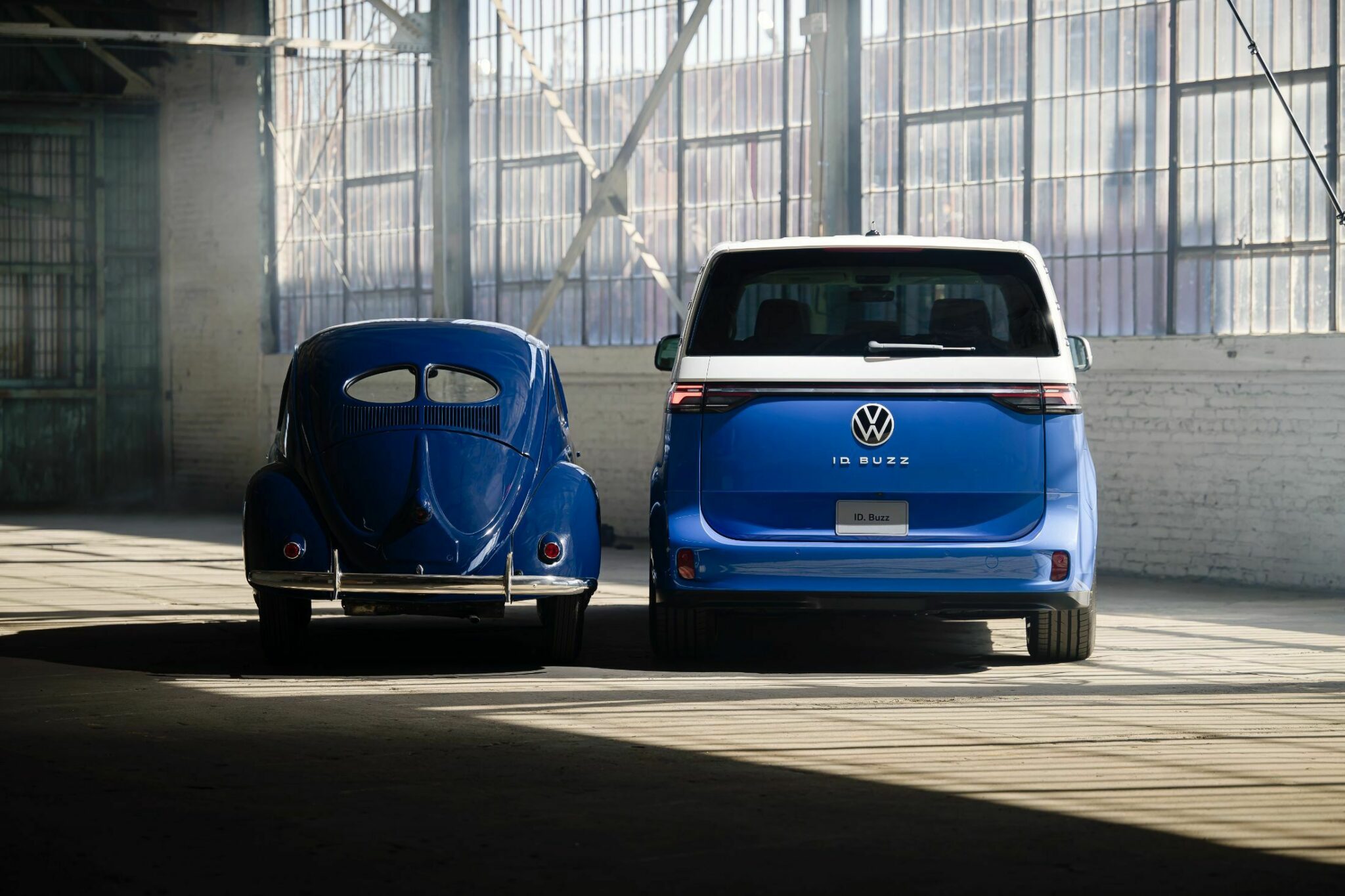 From Bug To Buzz: VW Celebrates 75 Years in America With Photographic ...