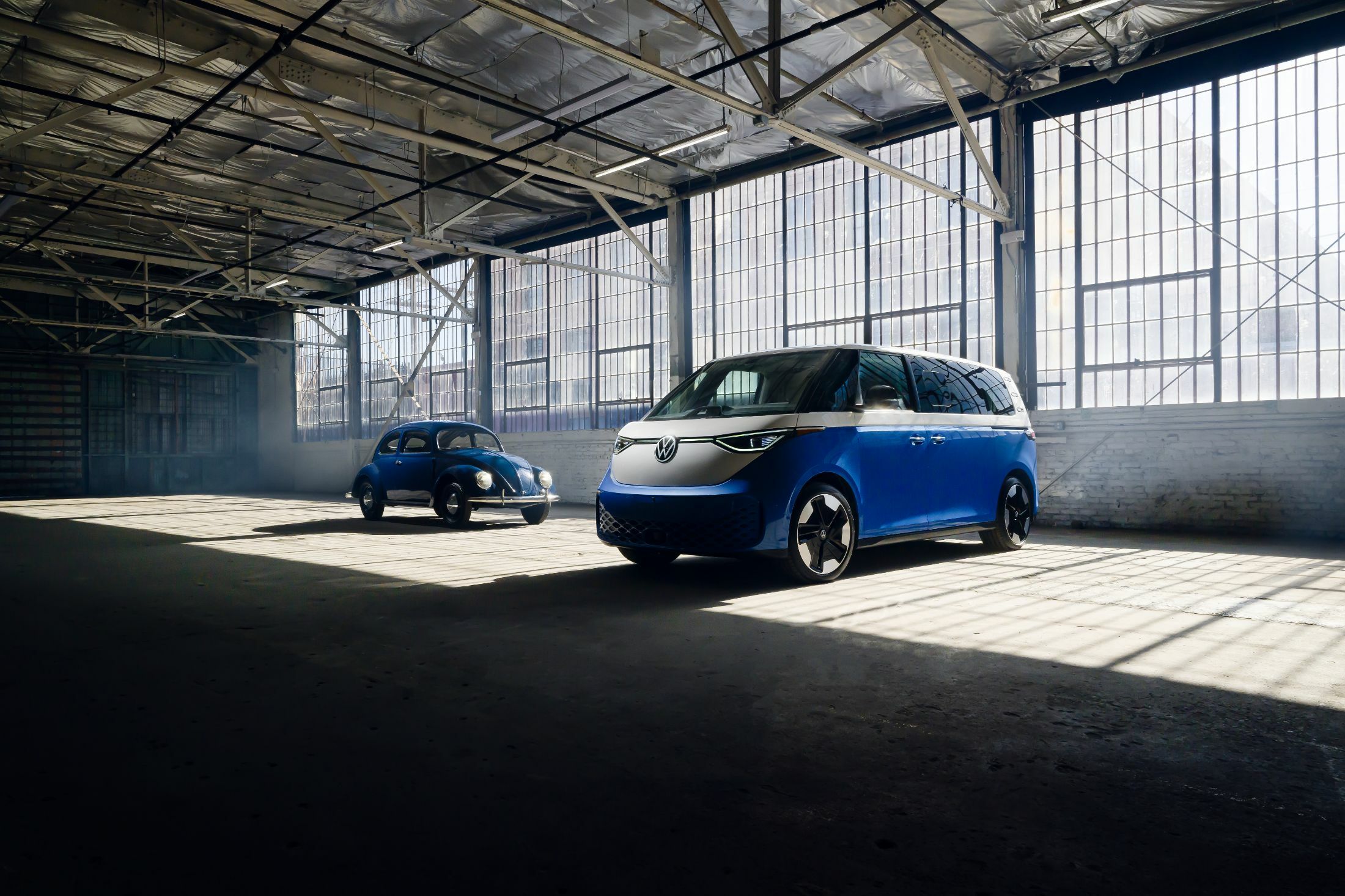 From Bug To Buzz: VW Celebrates 75 Years in America With Photographic ...