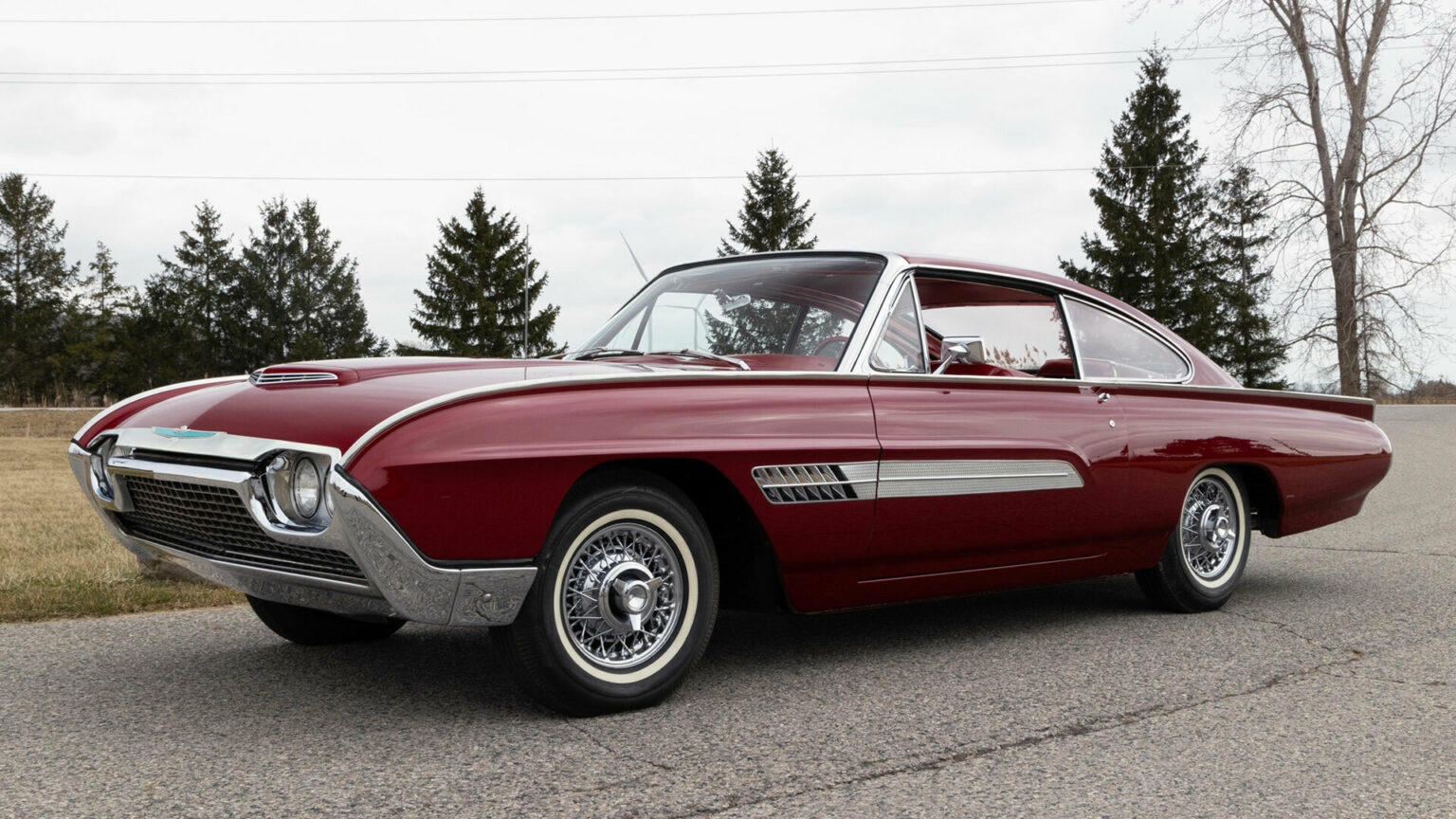Classic Thunderbird Italien Show Car Is The Real Ford Vs Ferrari ...