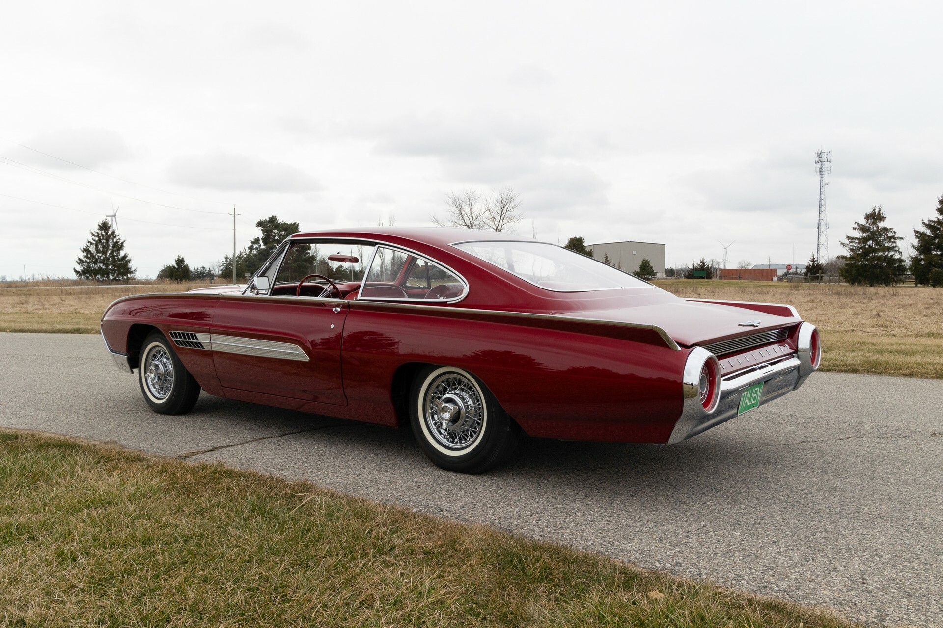 Classic Thunderbird Italien Show Car Is The Real Ford Vs Ferrari ...