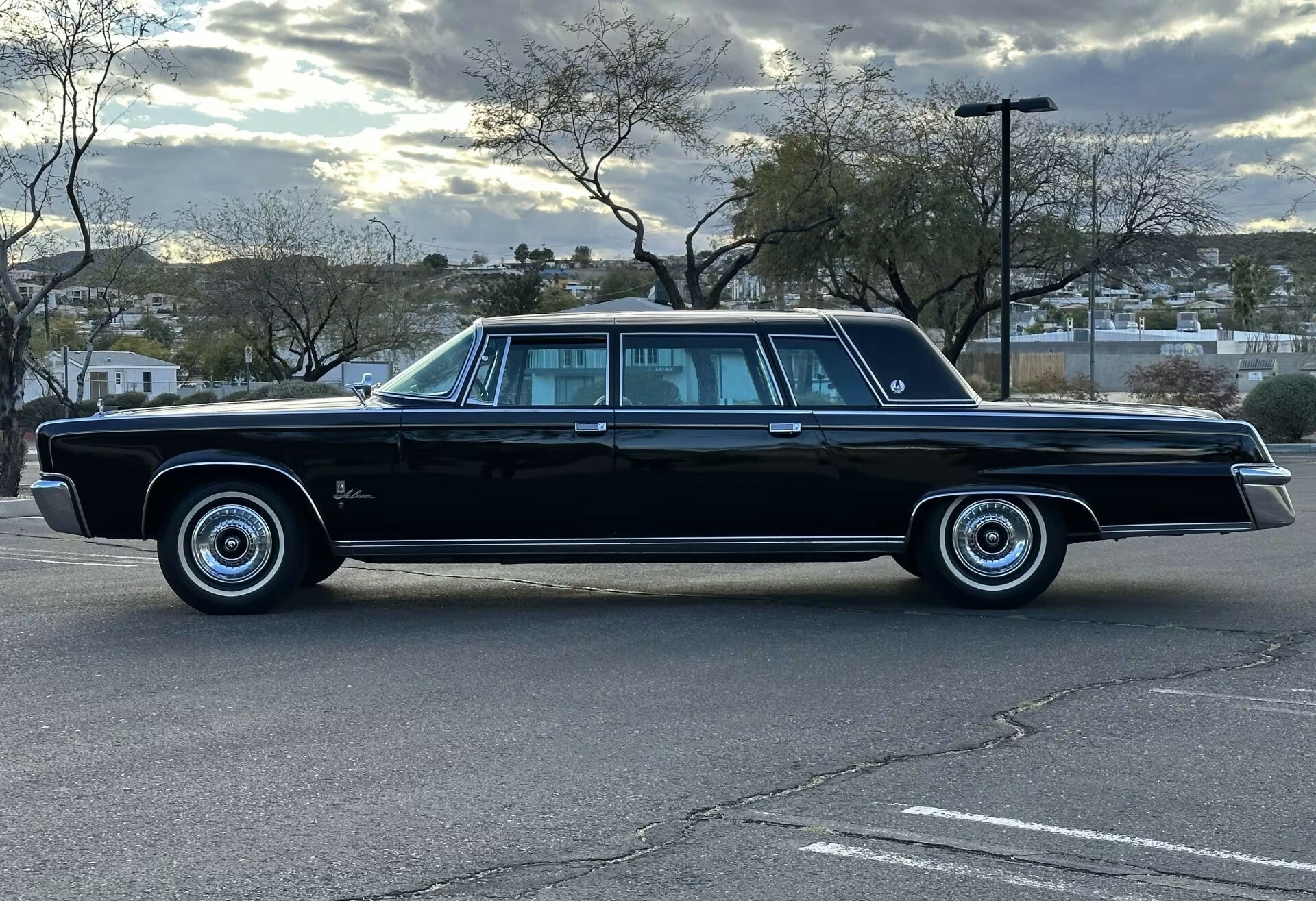 LBJ’s 1964 Imperial Crown Presidential Limo Going Up For Auction ...