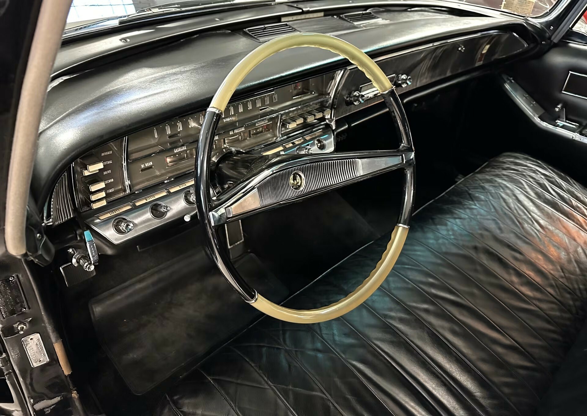 LBJ’s 1964 Imperial Crown Presidential Limo Going Up For Auction ...
