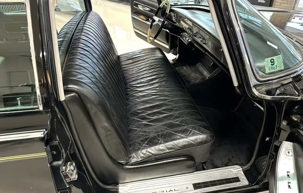 LBJ’s 1964 Imperial Crown Presidential Limo Going Up For Auction ...