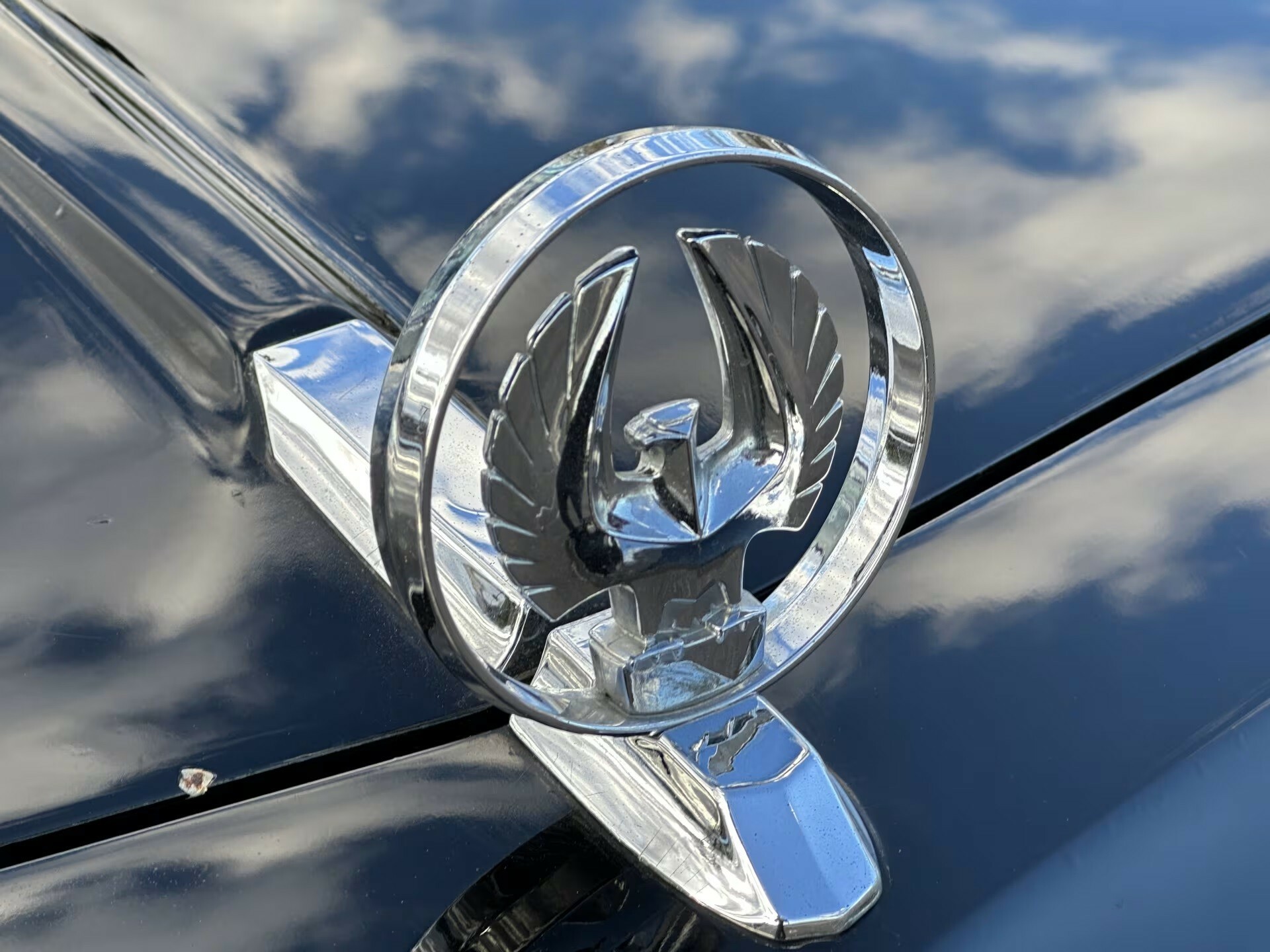 LBJ’s 1964 Imperial Crown Presidential Limo Going Up For Auction ...