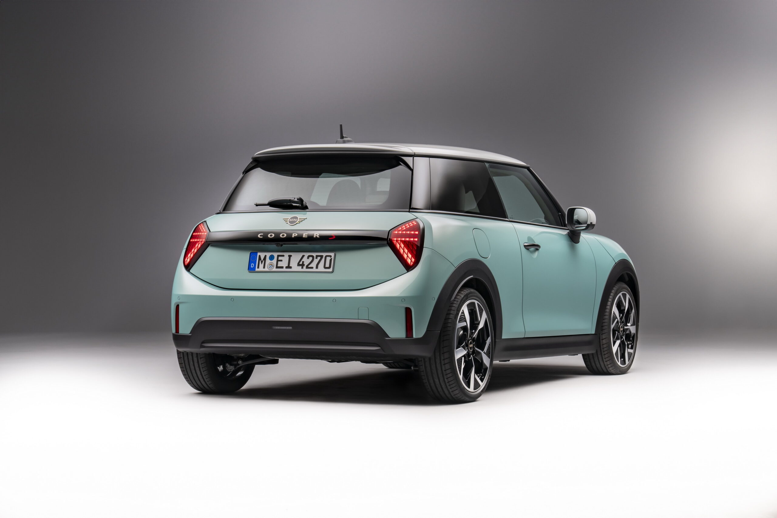 2025 MINI Cooper Lands With Combustion Power And Up To 201 HP | Carscoops