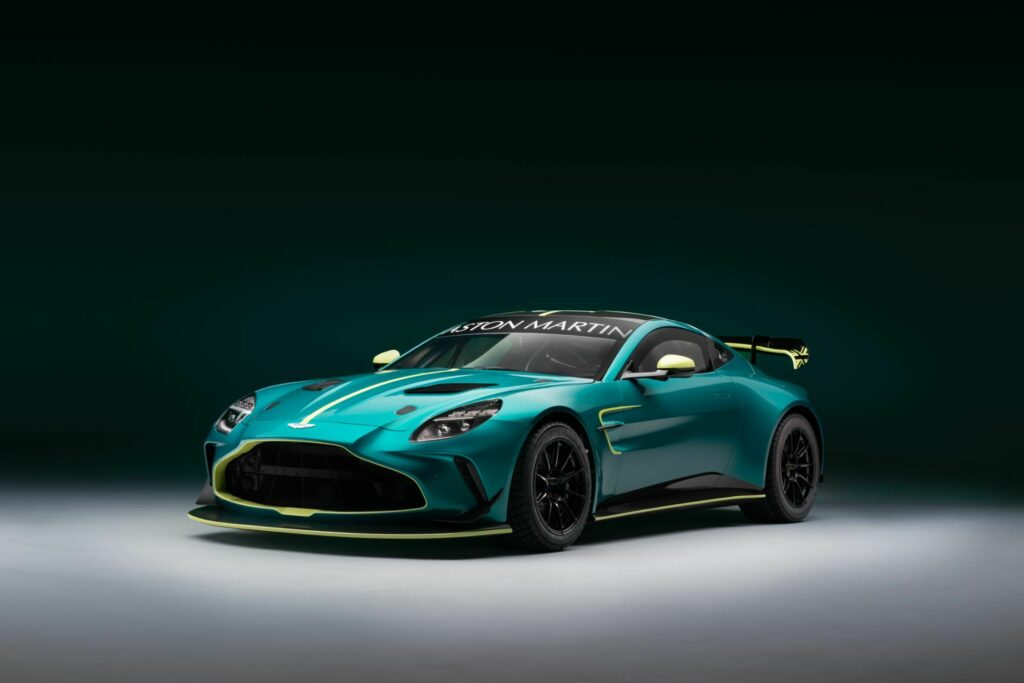 Aston Martin Vantage GT4 Racer Makes Our Appetite For A Hotter Road ...