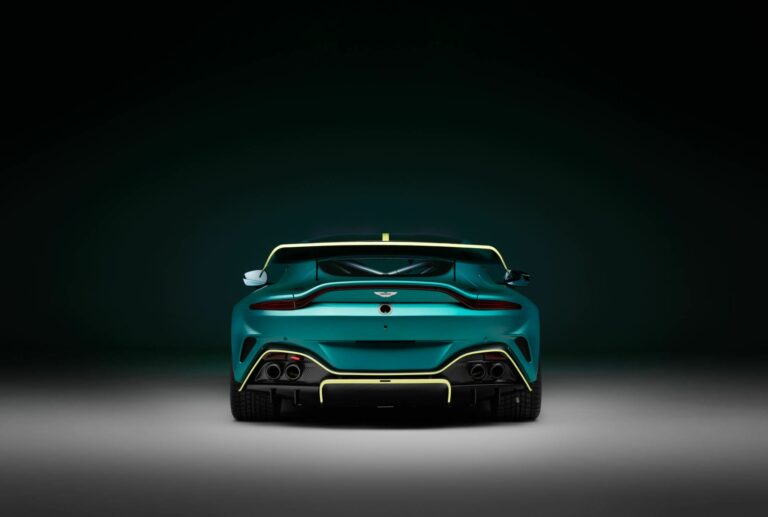 Aston Martin Vantage GT4 Racer Makes Our Appetite For A Hotter Road ...