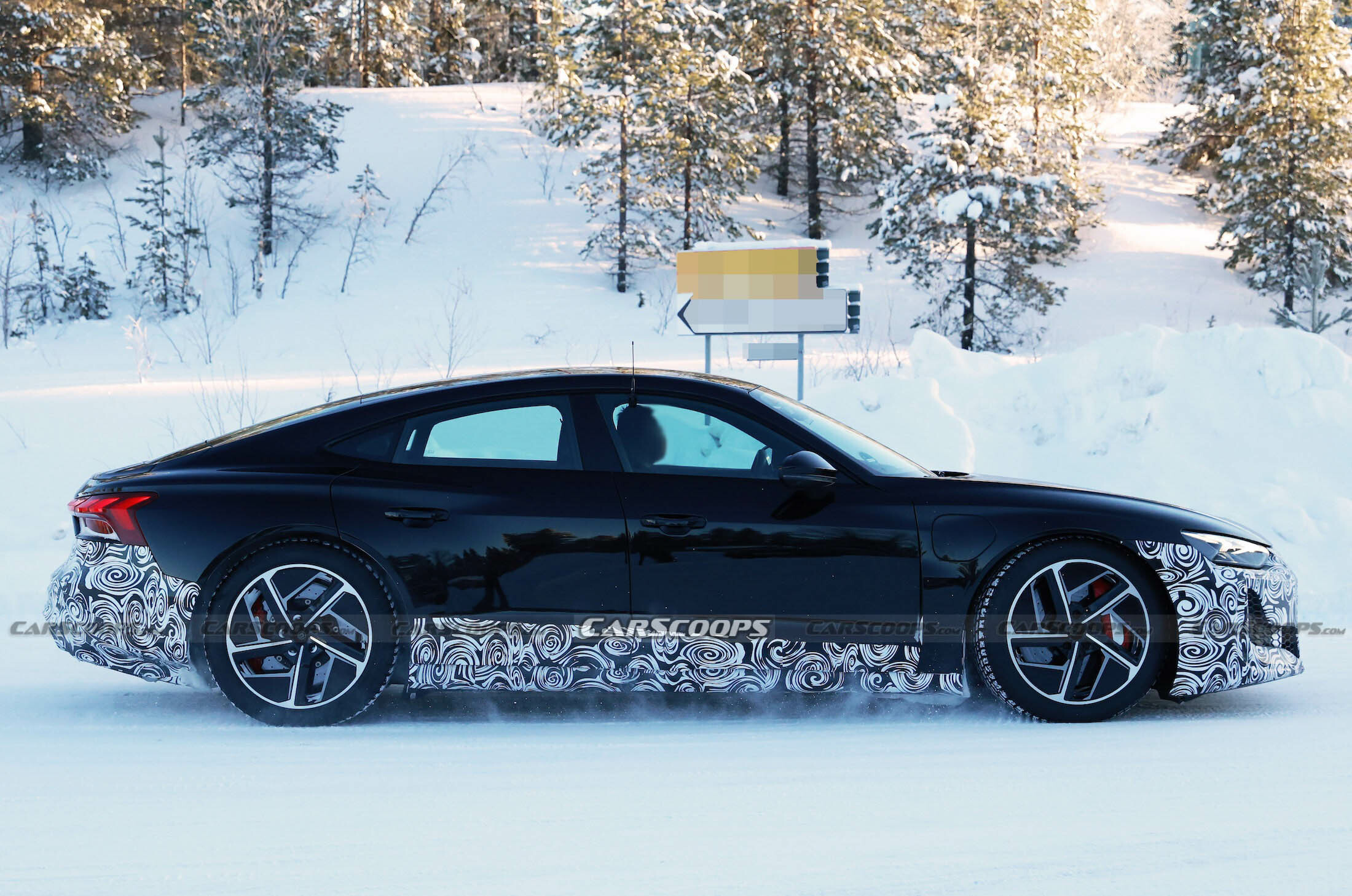 2025 Audi E-Tron GT Facelift Spied In Vanilla And RS Flavors | Carscoops