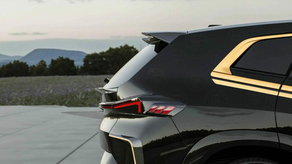 Manhart Joins BMW XM Tuning Wars With ‘Thor’ Bodykit | Carscoops