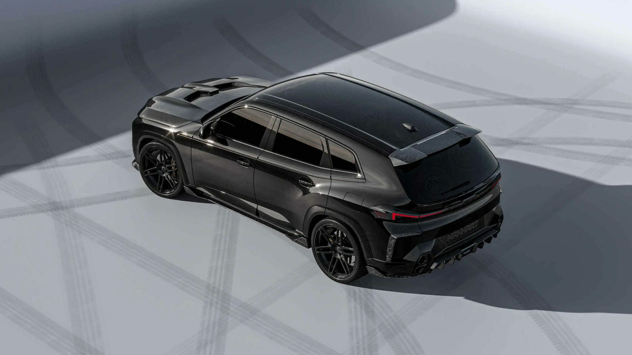 Manhart Joins BMW XM Tuning Wars With ‘Thor’ Bodykit | Carscoops