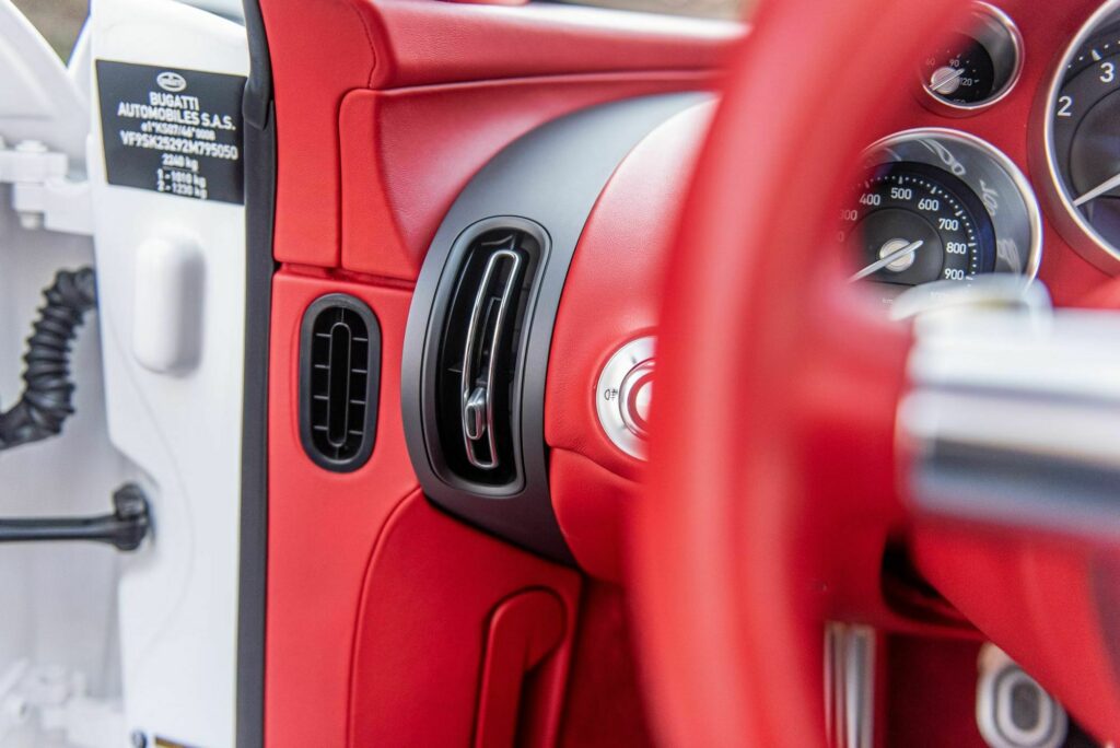 Celebrate The Year Of The Dragon With This Bespoke Bugatti Veyron Grand ...
