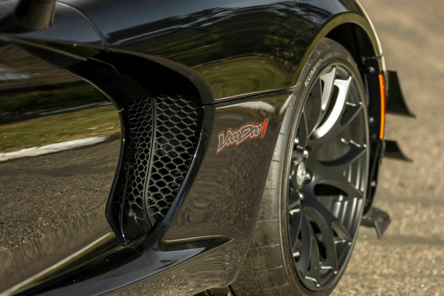 Pristine 270-Mile Dodge Viper ACR VoooDoo II Seeks Real Driver | Carscoops