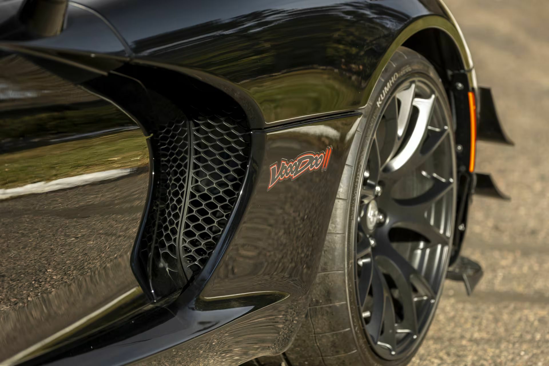 Pristine 270-Mile Dodge Viper ACR VoooDoo II Seeks Real Driver | Carscoops