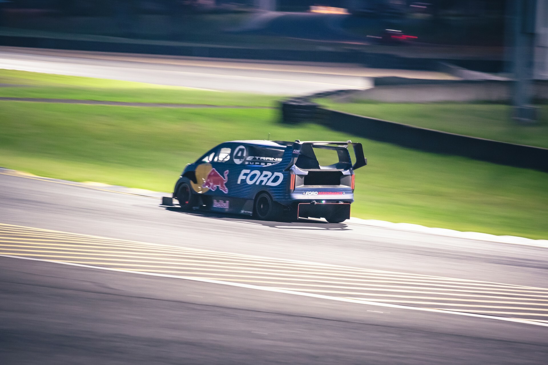 Ford’s Monstrous SuperVan 4.2 Is Heading To The Australian F1 Grand ...