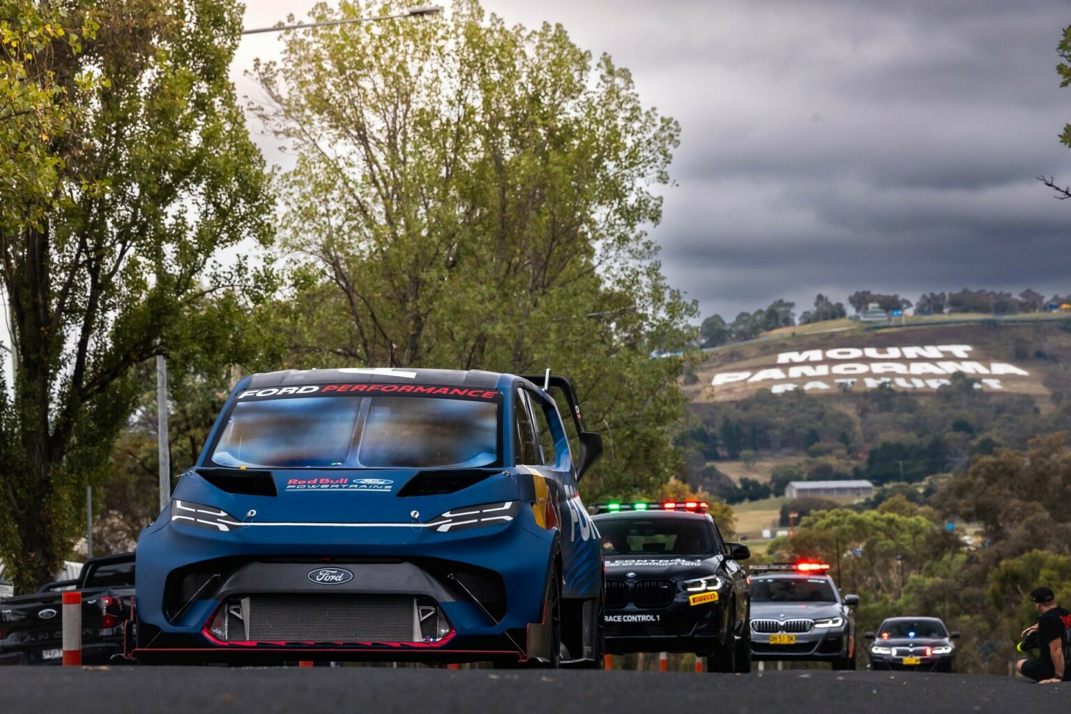 Watch Ford’s 1,400-HP SuperVan 4.2 Smoke A Lap Record Trailing Only F1 ...