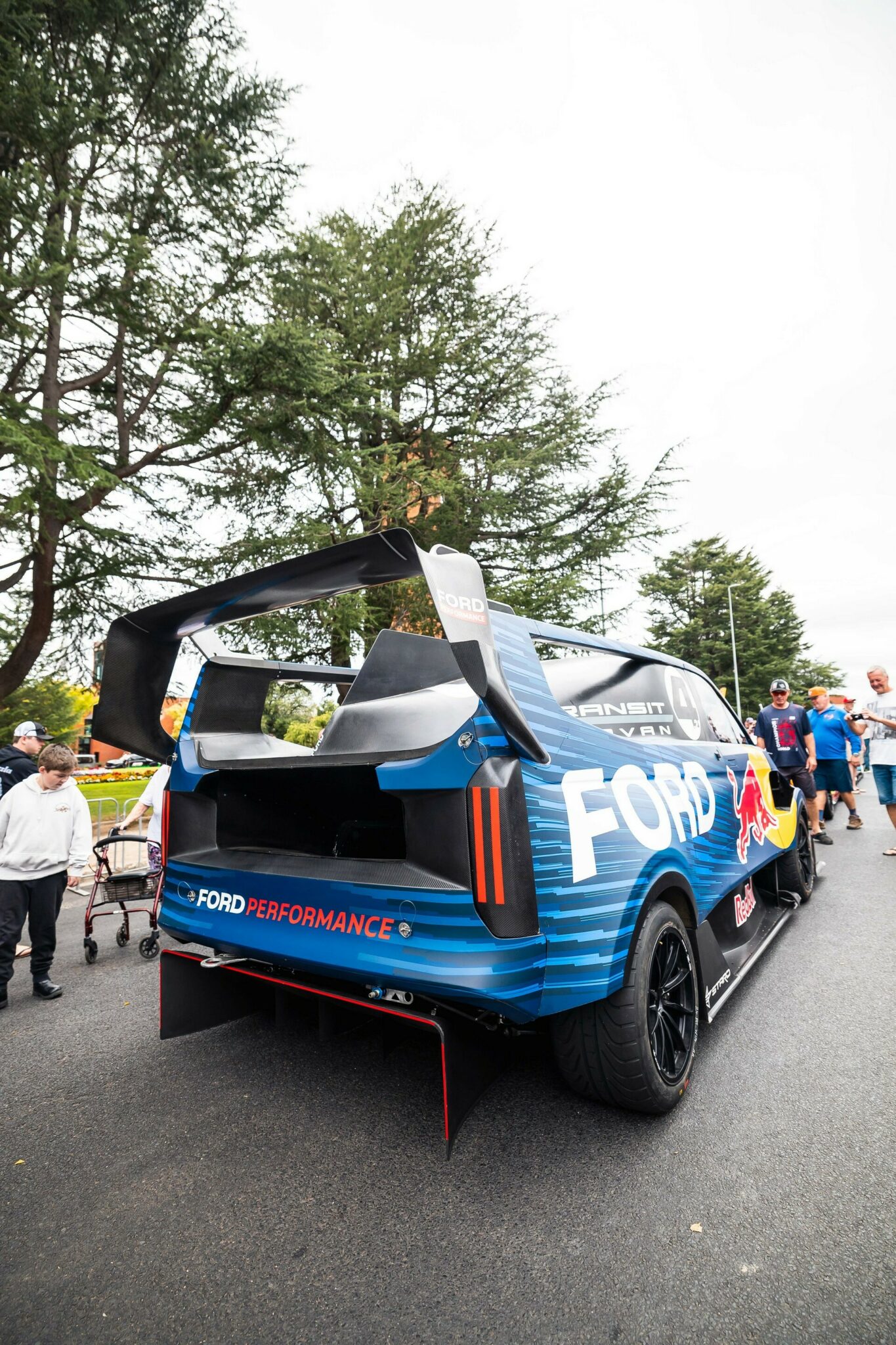 Watch Ford’s 1,400-HP SuperVan 4.2 Smoke A Lap Record Trailing Only F1 ...