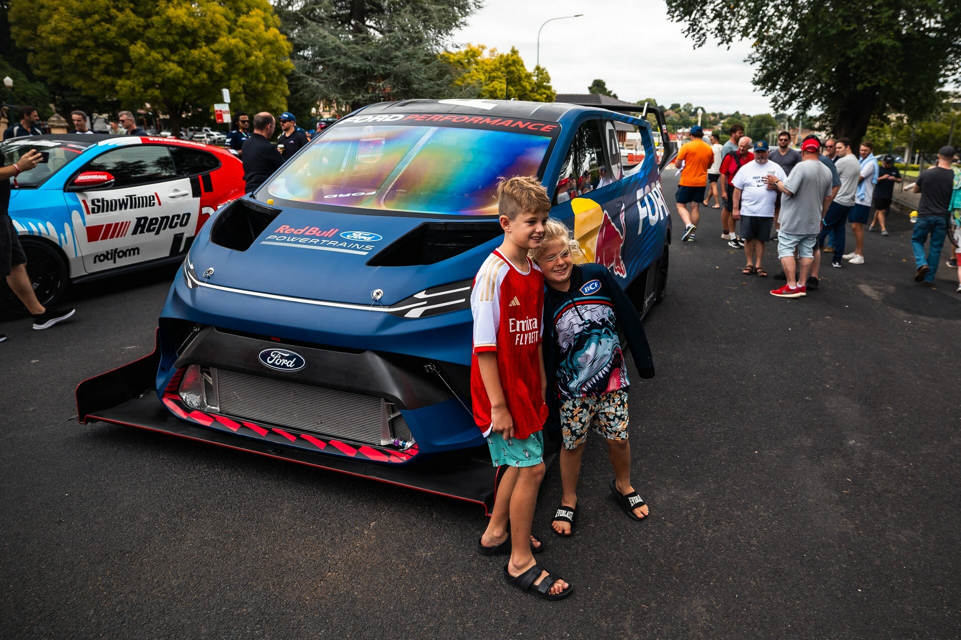 Watch Ford’s 1,400-HP SuperVan 4.2 Smoke A Lap Record Trailing Only F1 ...